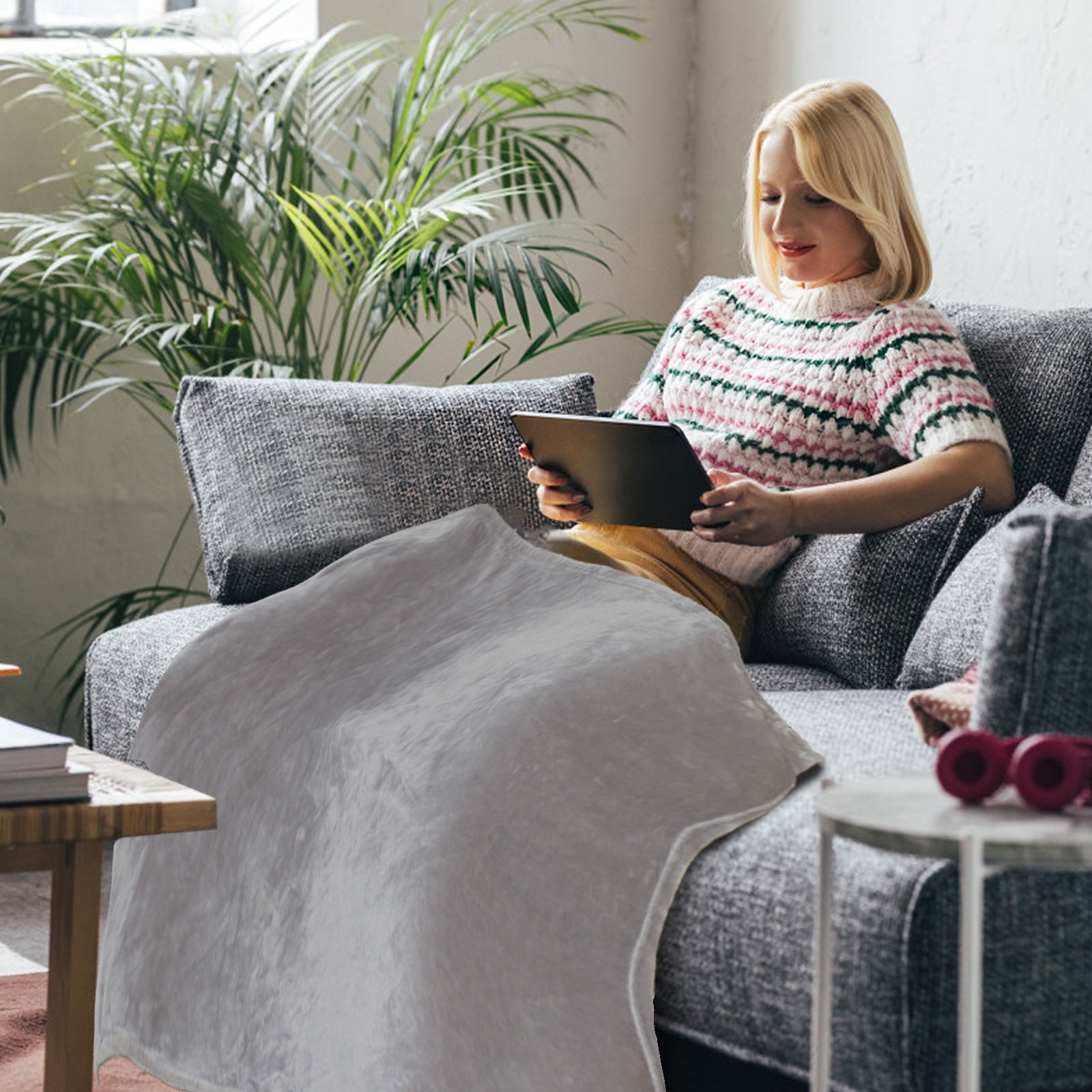 StSilkitty Soft Cozy Fleece Sofa and Nap Blanket Breathable Lamb Wool Feel,Suit for All Seasons ...