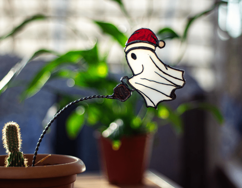 Stained Ghost Plant Stake, Ghost Outdoor Plant Shape, Spooky-Cute Art ...