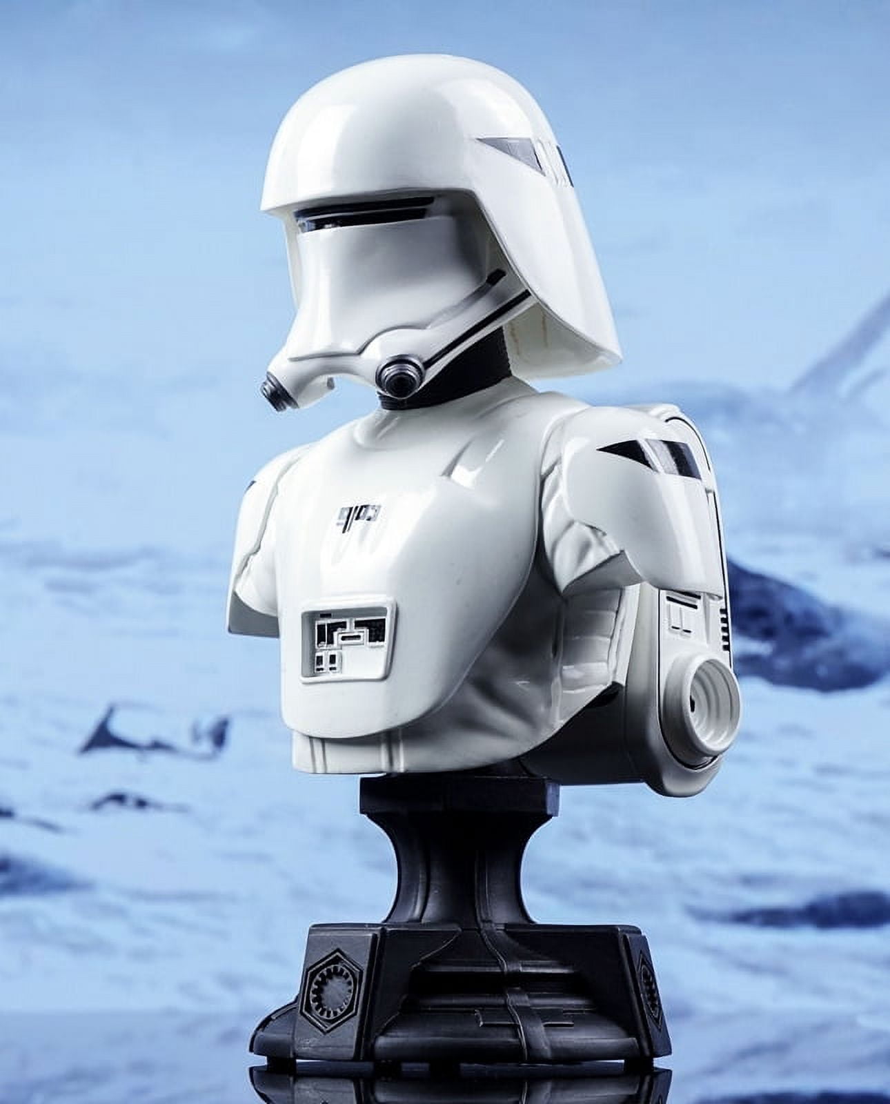 Star Wars First Order Snowtrooper Classic Bust - The Force Awakens ...