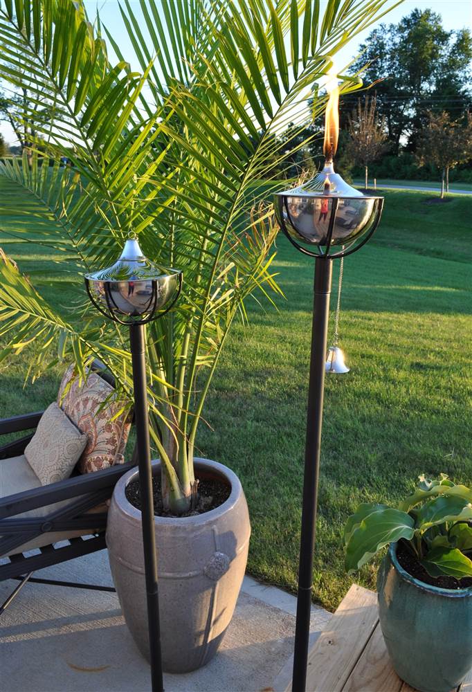 Starlite Garden & Patio Torche Maui Grande Garden Torches (Set of 2 ...