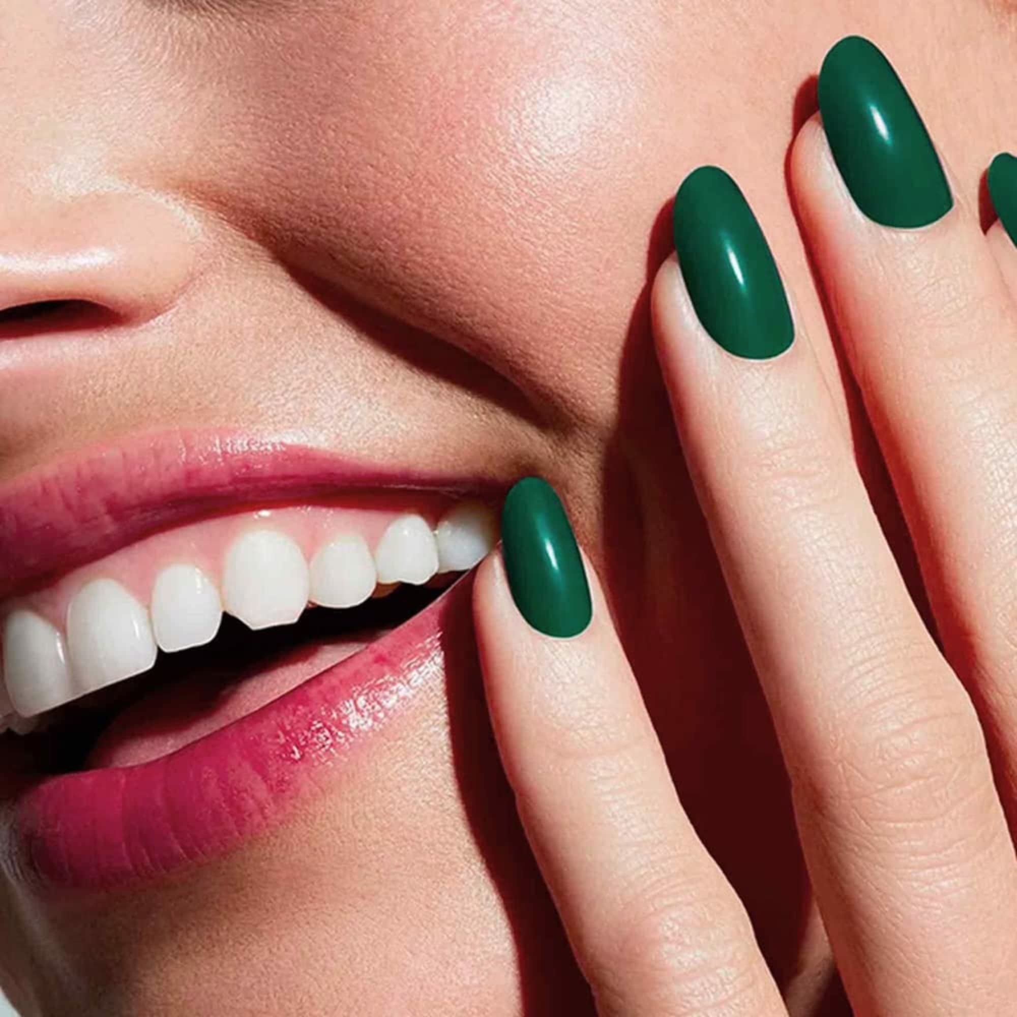 Static Nails Reusable Pop-On Manicure Set, Non-Damaging Glue-On Nails ...