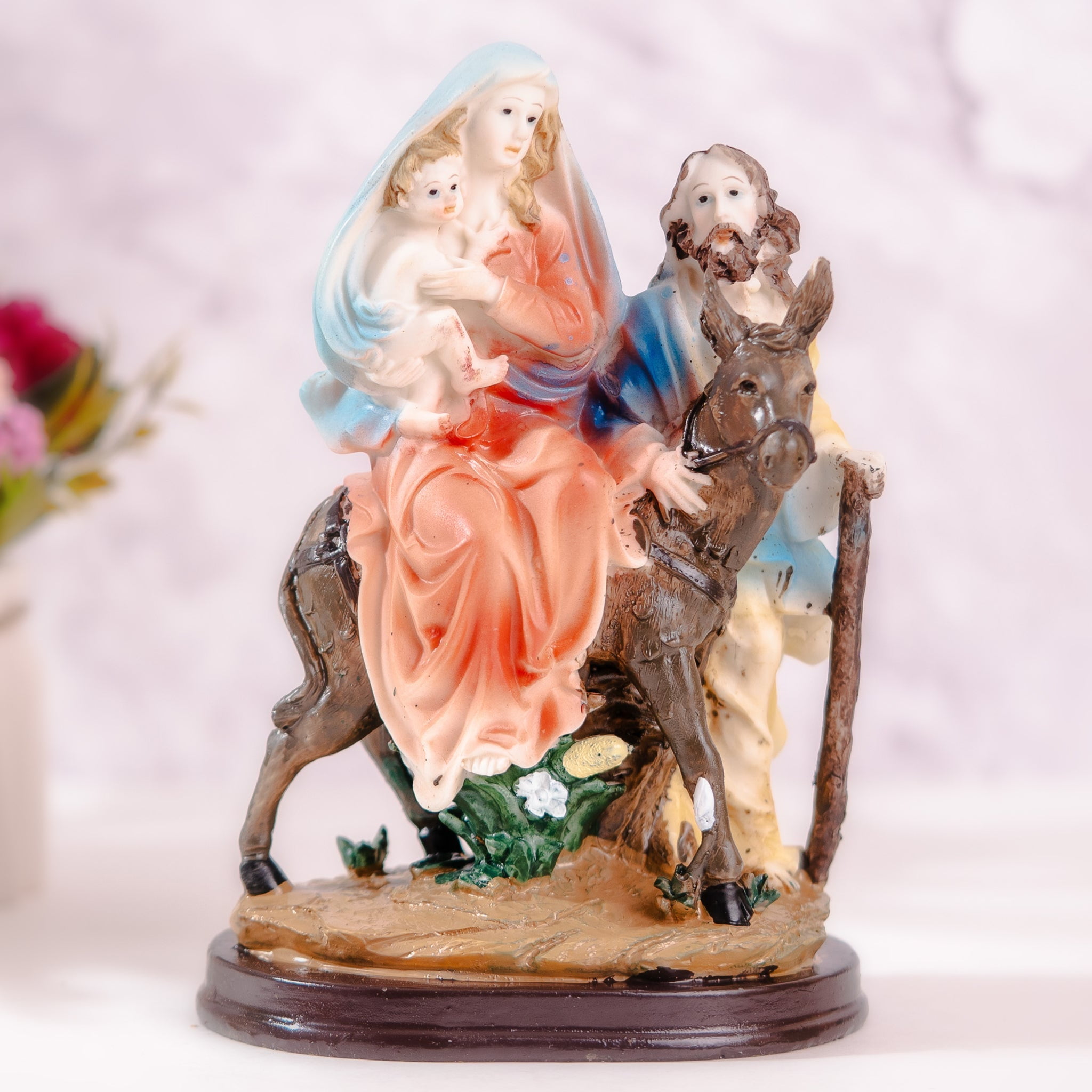 Statue of Jesus, Joseph, and Mary, Holy Family Statue, Church ...