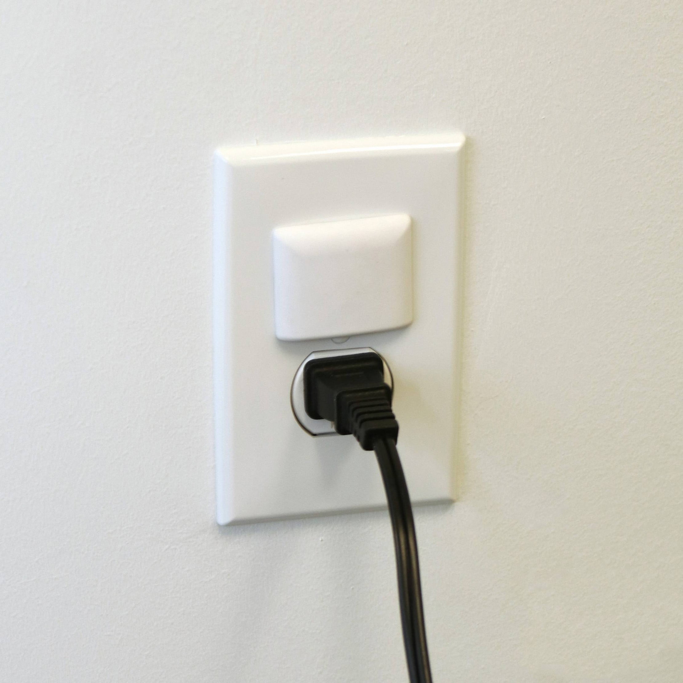 StayPut Single Outlet Plugs - White 12pk - Walmart.com