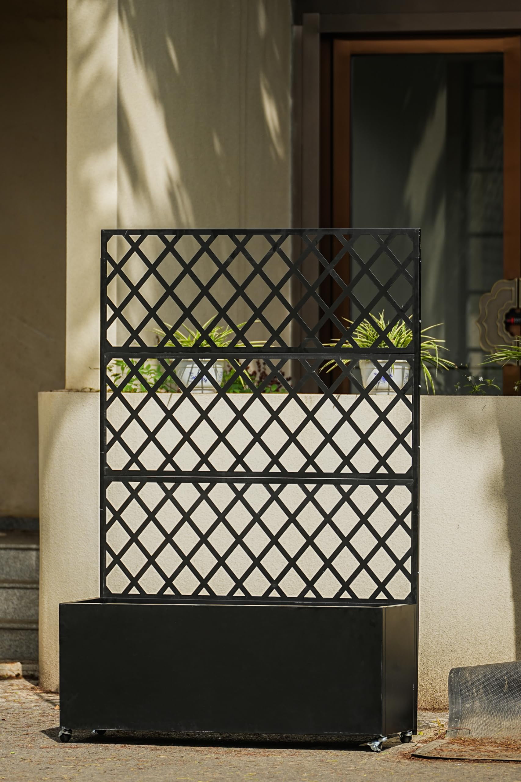 Steel Raised Garden Bed with Trellis & Privacy Screen - Planter Box ...