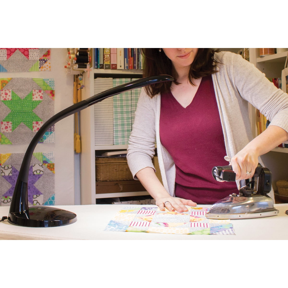 Stella Original Premium 10W LED Desk Task Lamp - Black - Adjustable ...