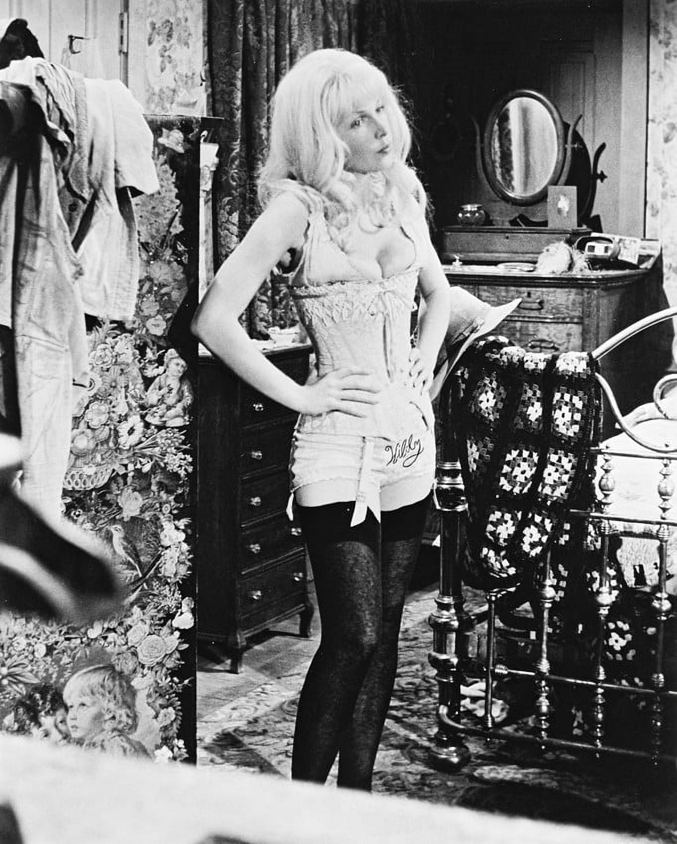 Stella Stevens 24x36 Classic Hollywood Poster As Hildy In The Ballad Of ...