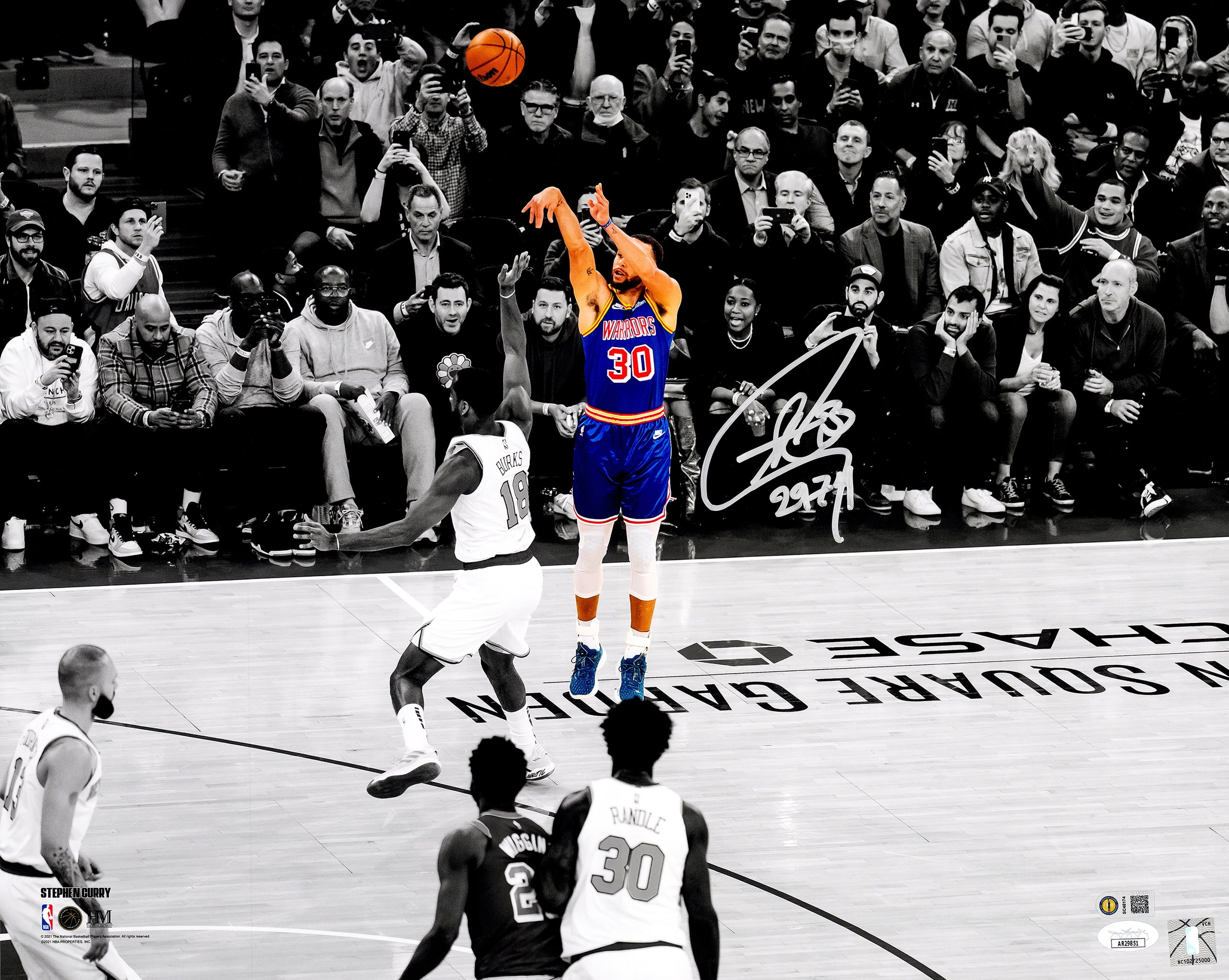 Stephen Curry Autographed 16x20 Photo Golden State Warriors Spotlight ...