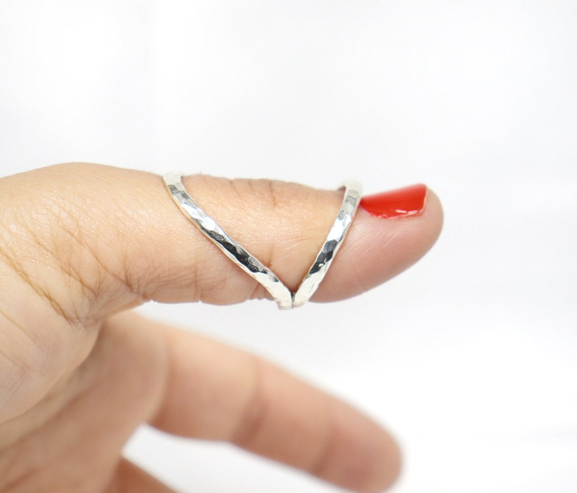 Sterling Silver Hammered Swan Neck Splint Ring for PIP & DIP Joints ...