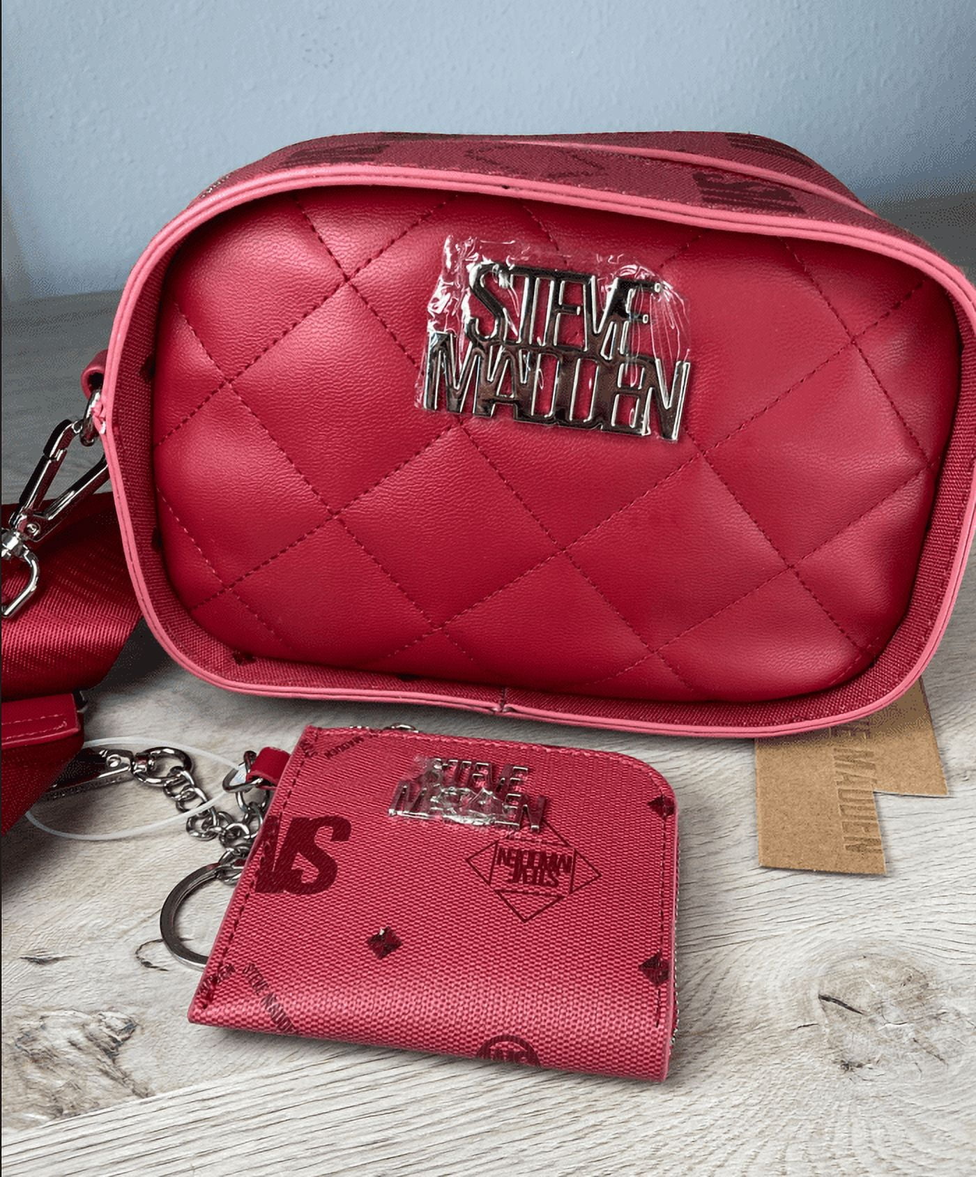 Steve Madden Bsue Crossbody Bag Clutch with Coin Purse Keyring in Red ...