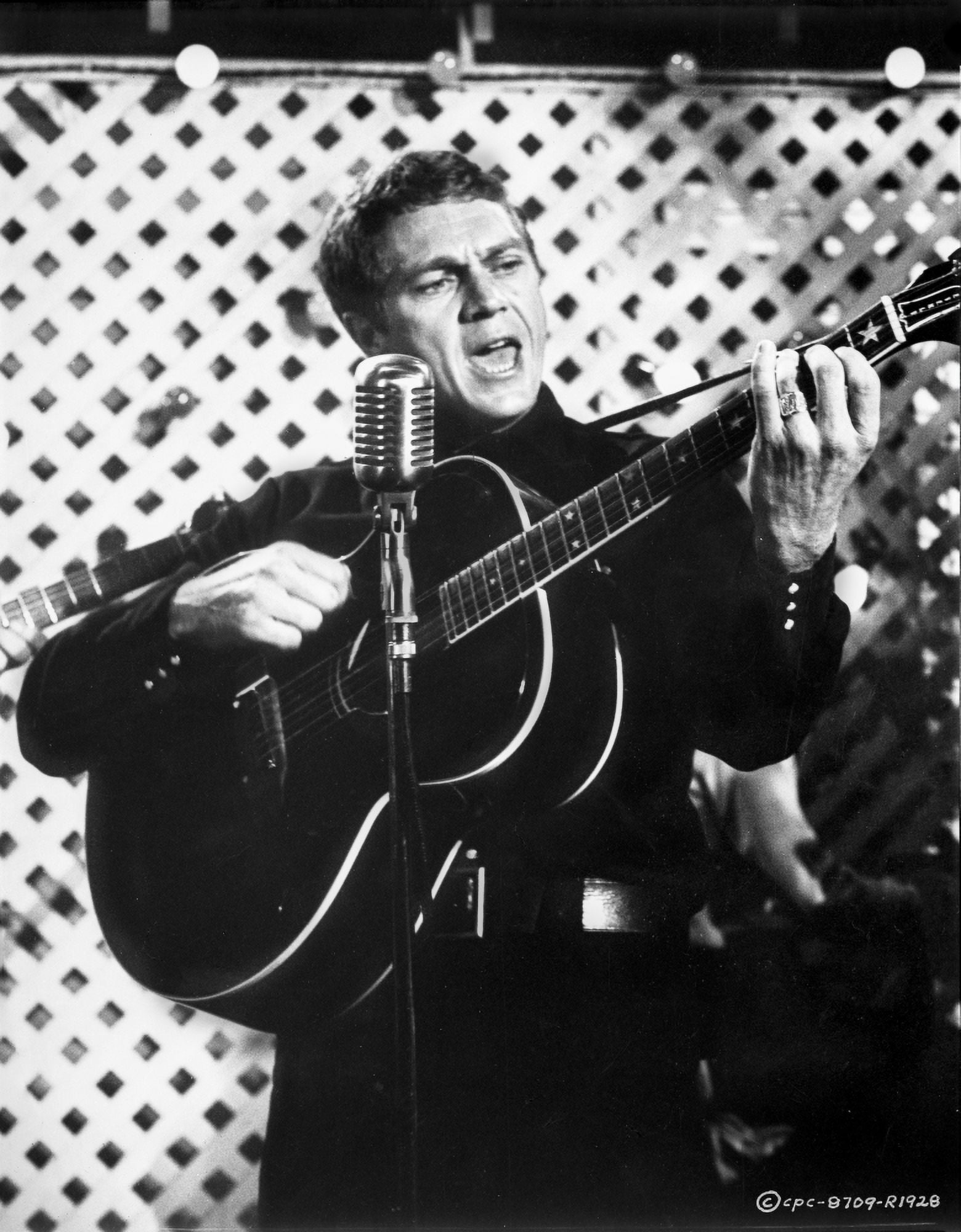 Steve McQueen Playing Guitar in Classic Portrait Photo Print (8 x 10 ...