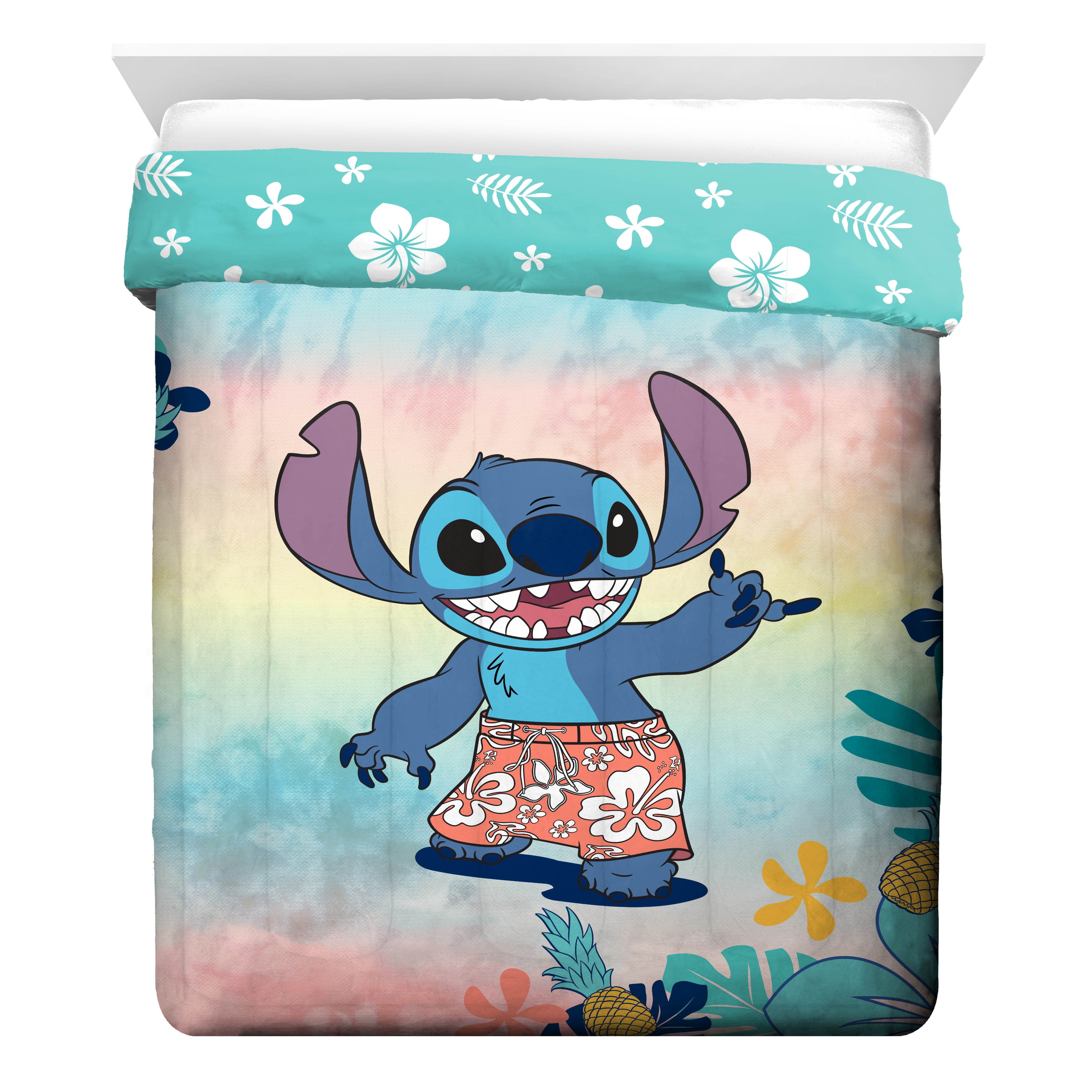 Stitch Island Vibes 3-Piece Reversible Queen Comforter & Pillowcase Set ...