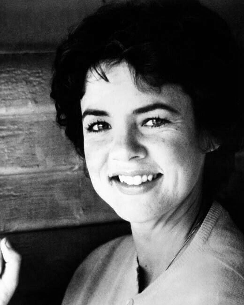 Stockard Channing smiling portrait as Rizzo from Grease 8x10 inch photo ...