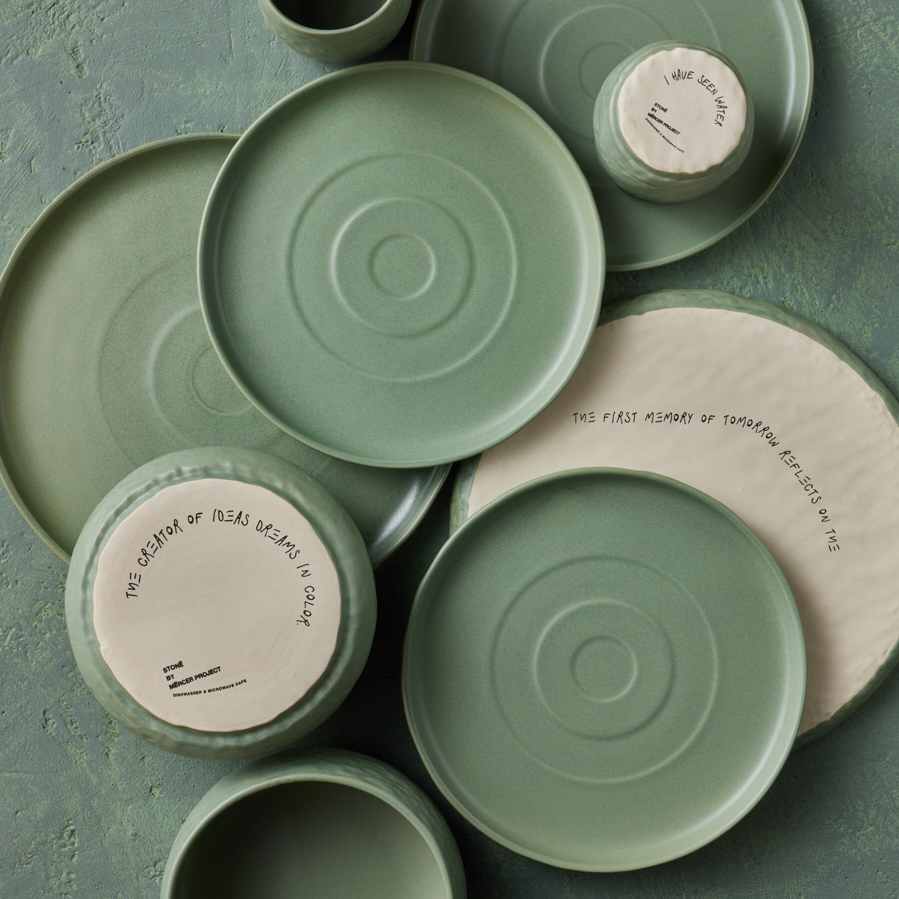 Stone by Mercer Project Shosai Stoneware Dinnerware Set Sage Green - 32 ...