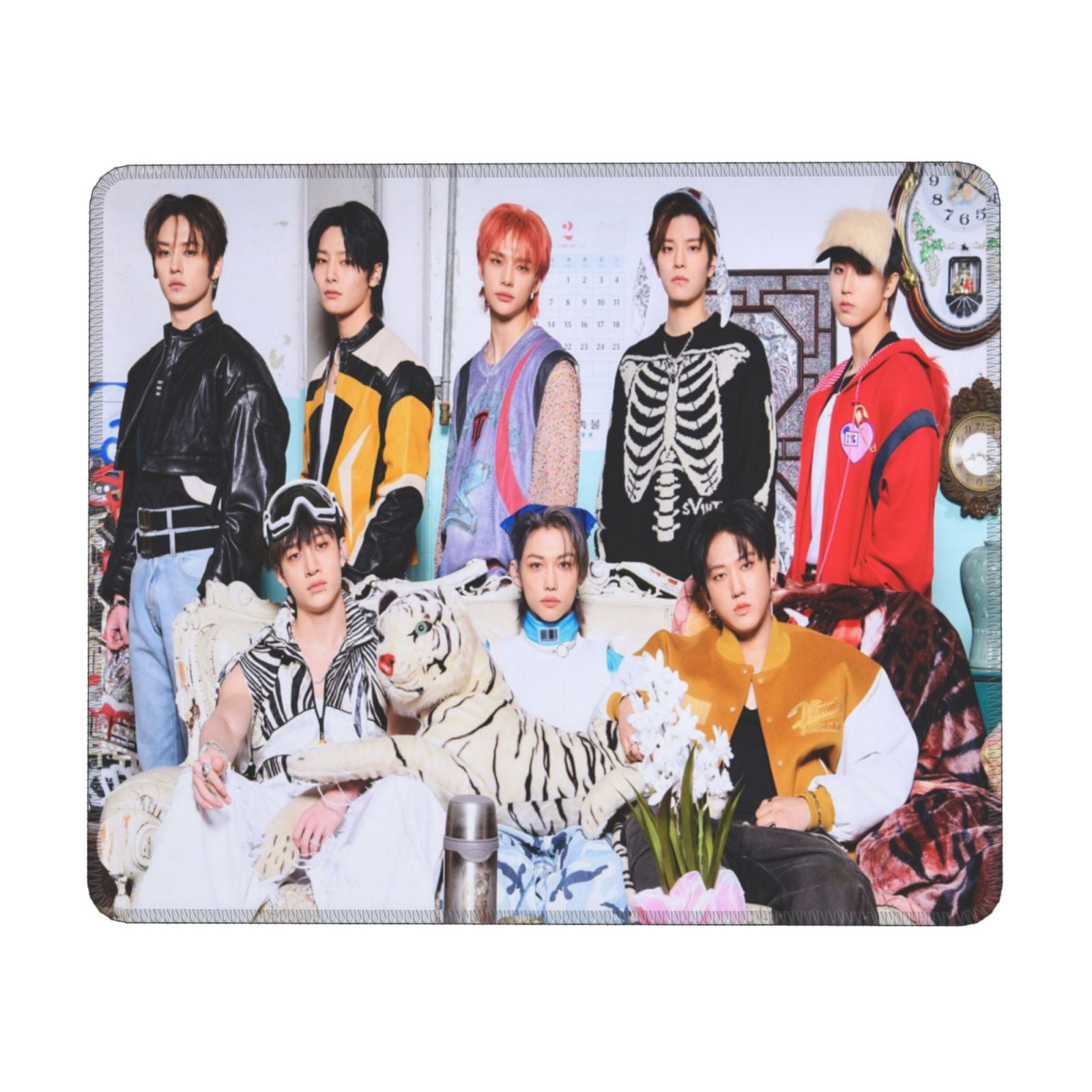 Stray Kids Desk Mat, Gaming Mouse Pad Mat with Non-Slip Base Stitched ...