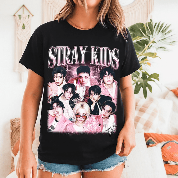 Stray Kids 'Do It' Retro Graphic Tee, 2025 dominATE Tour & SKZ Karma ...