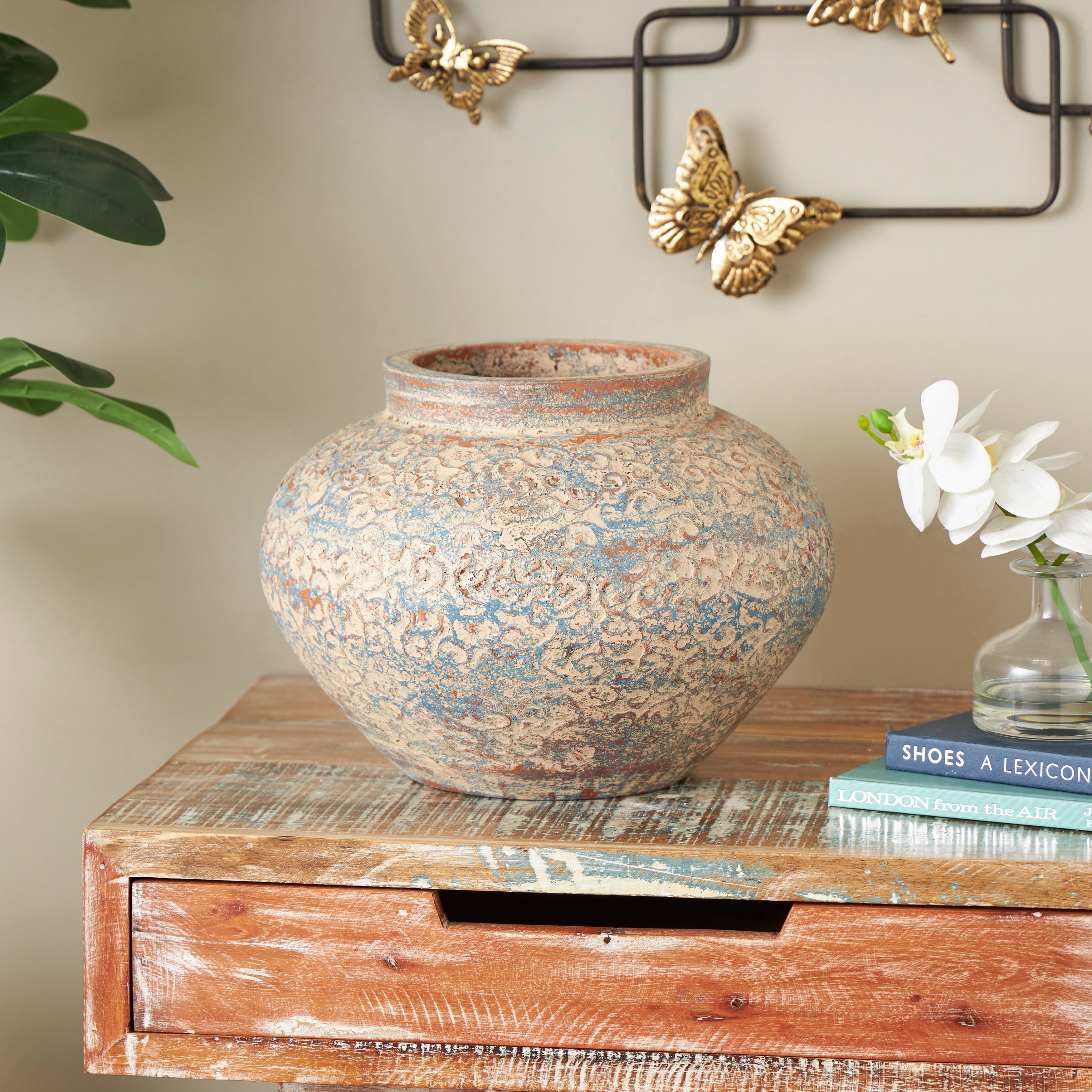 Studio 350 Beige Ceramic Handmade Antique Style Wide Rounded Scroll ...