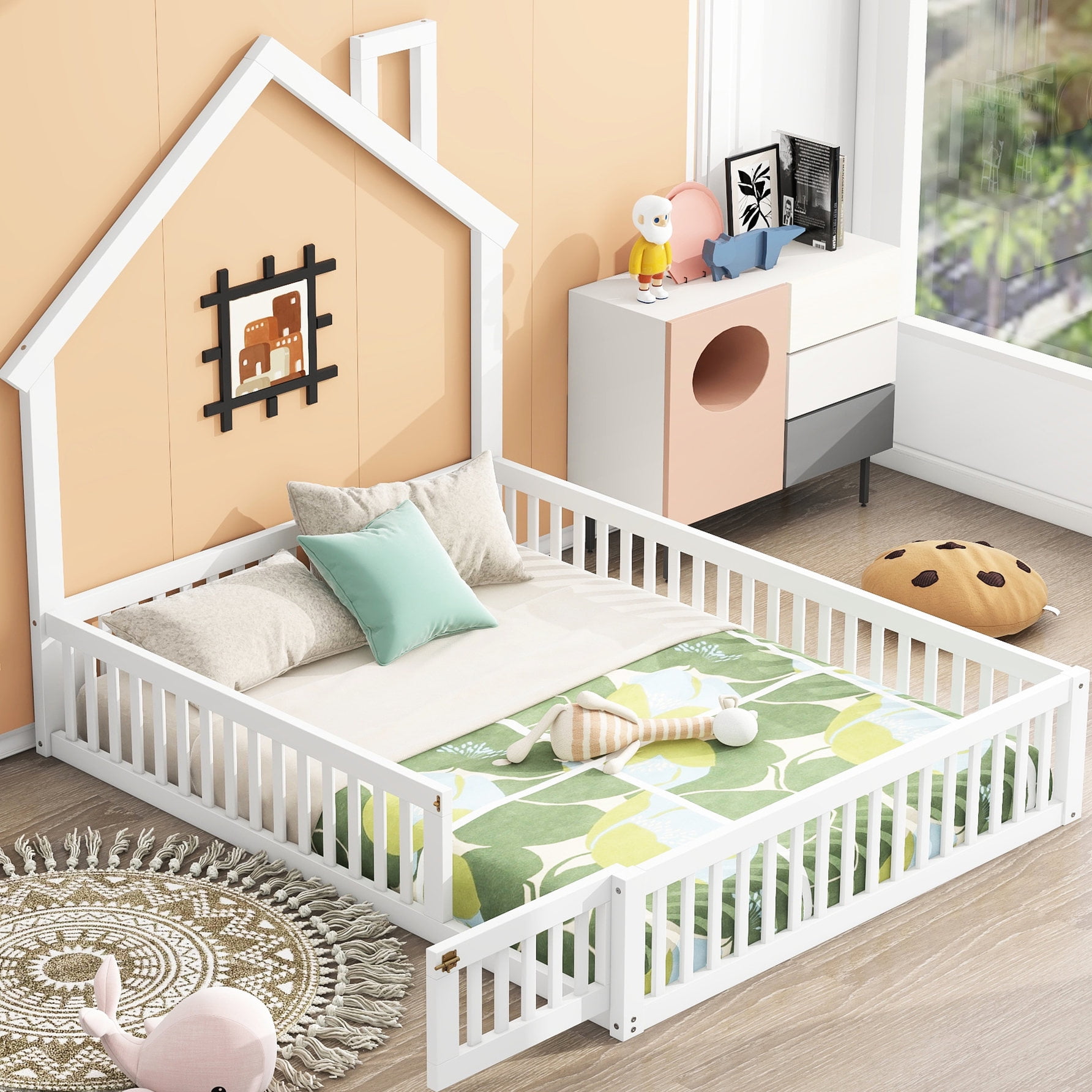 Sturdy frame and guardrail combination | Bedroom, offers both safety ...