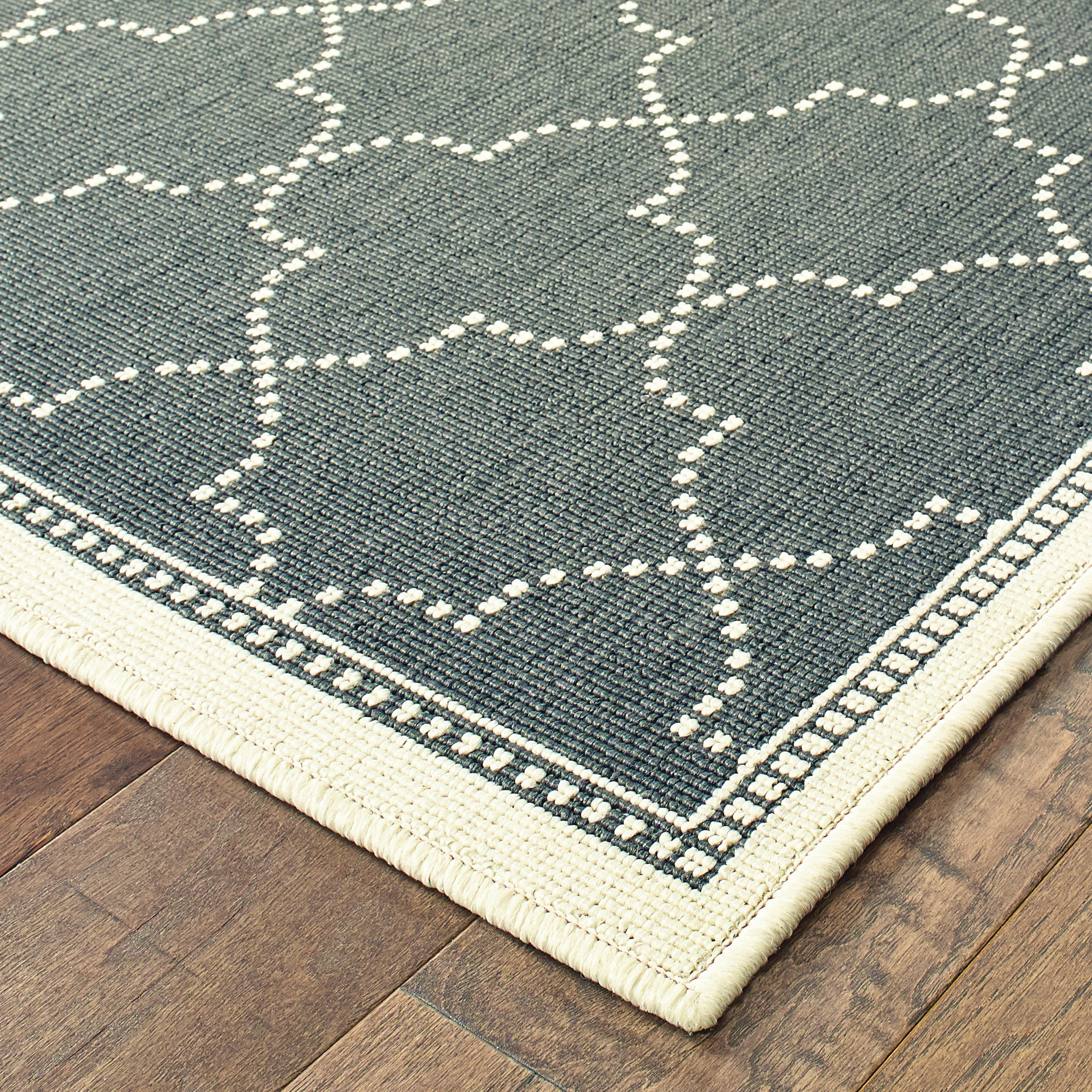 Style Haven Marianna Simple Lattice Navy/ Off-White Loop Pile Indoor ...