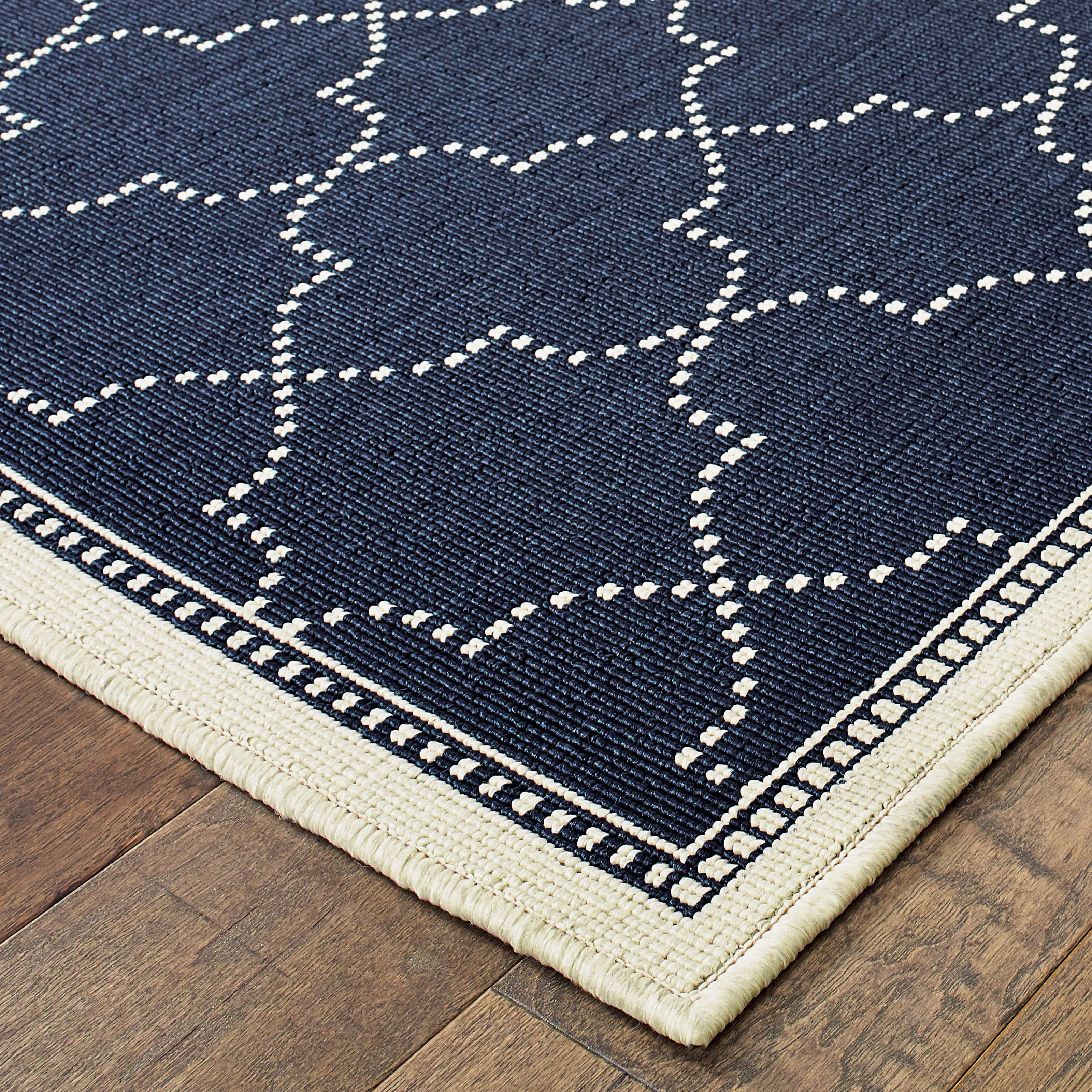Style Haven Marianna Simple Lattice Navy/ Off-White Loop Pile Indoor ...