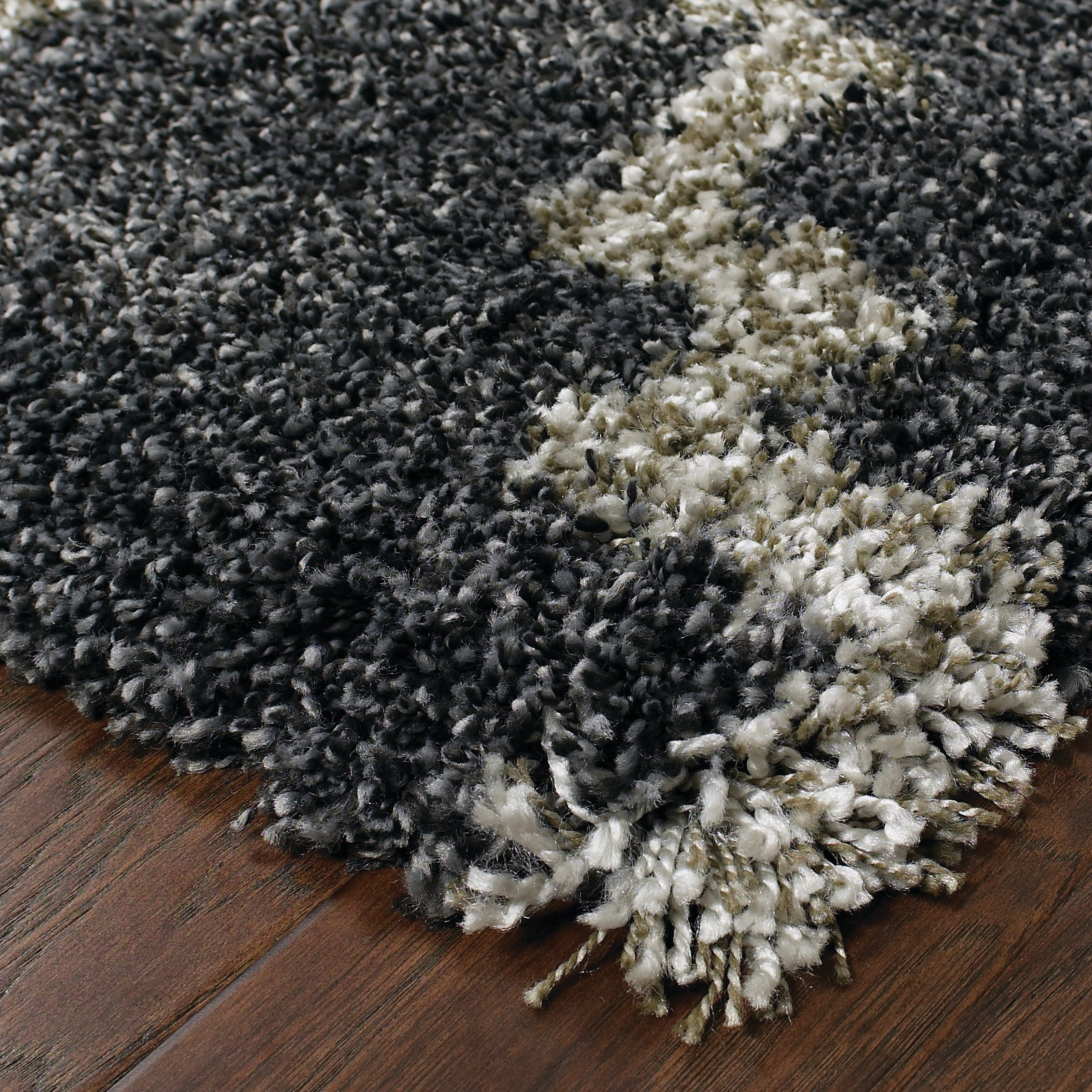 Style Haven Menlo Quatrafoil Shag Rug Charcoal/Grey 2'3" x 7'6" Runner ...