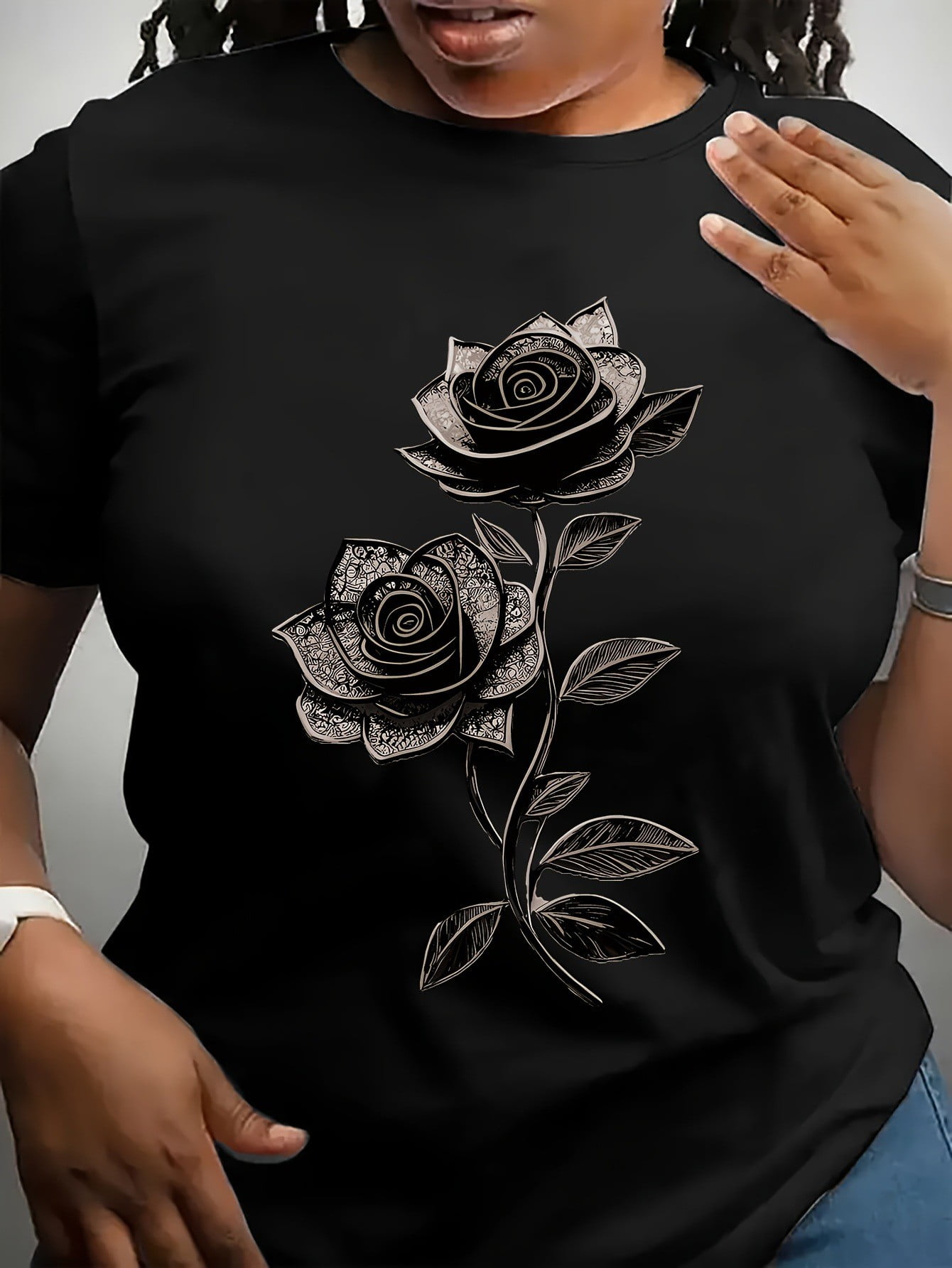 Stylish Casual Short-Sleeve Summer T-Shirt for Women with a Fitted ...
