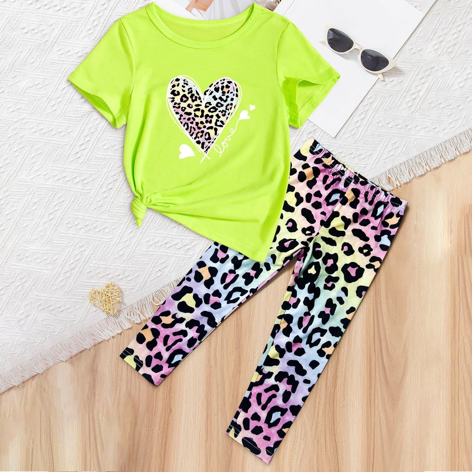 Stylish Girls Playwear Set Soft Stretchy Leopard Print Heart Design Top ...