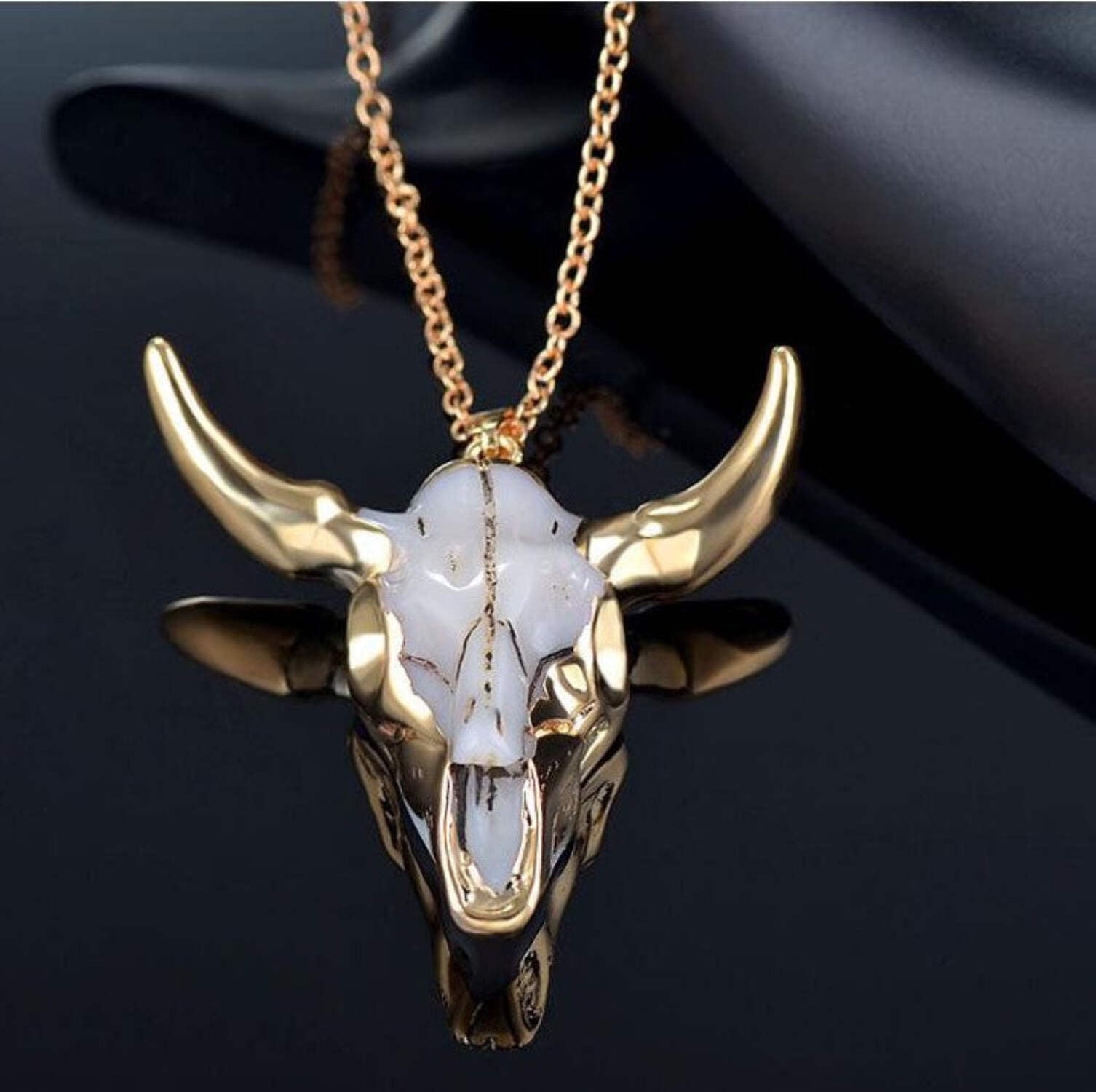Stylish Goth Horn Skull Cow Necklace - Walmart.com