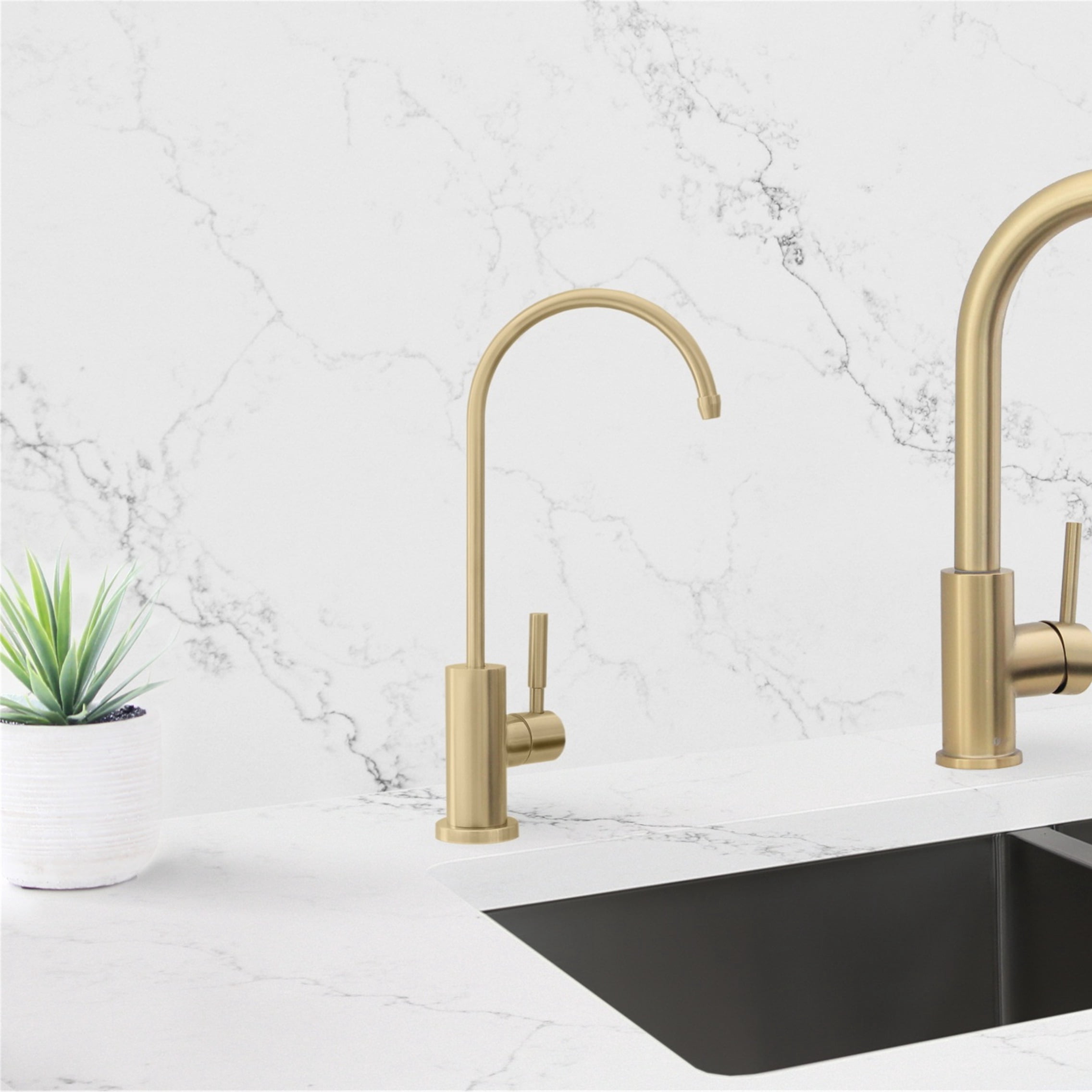 Stylish Lodi One-Handle Brushed Gold Water Tap Faucet Height 11¼" K ...