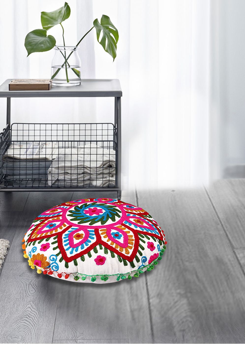 Stylo Culture Indian Round Throw Pillows, Embroidered Suzani Floor ...
