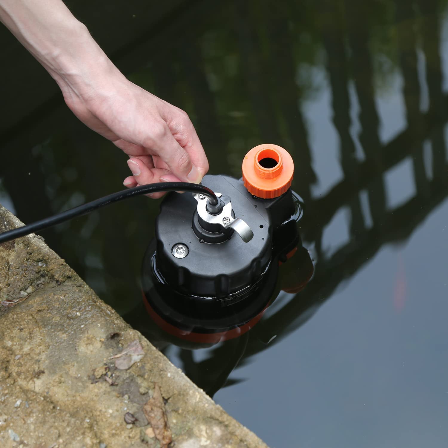 Submersible Water Pump 1/3HP 2500GPH Portable Electric Clean Water ...