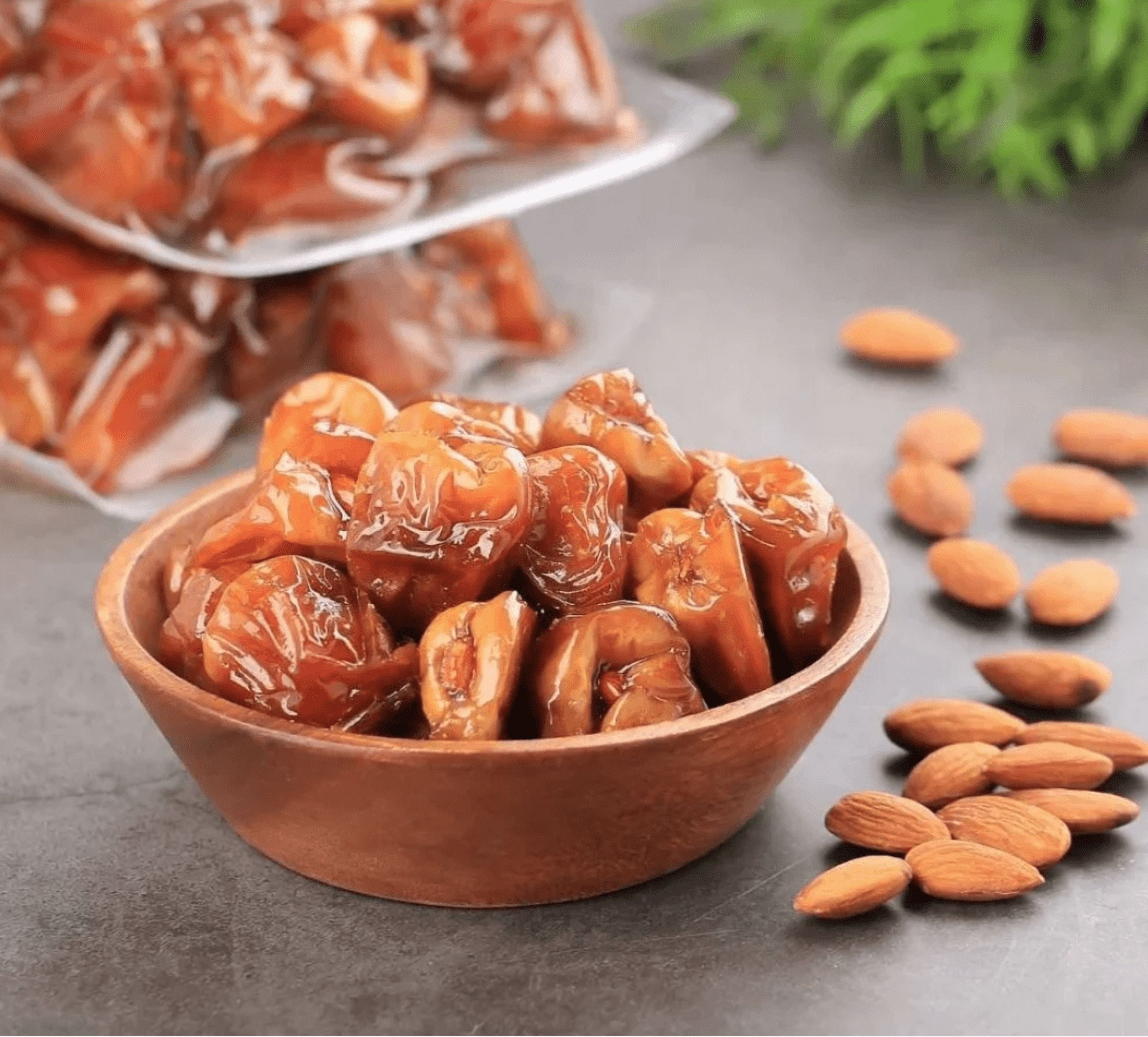 Sukkari Dates with Almonds 1lb - Walmart.com