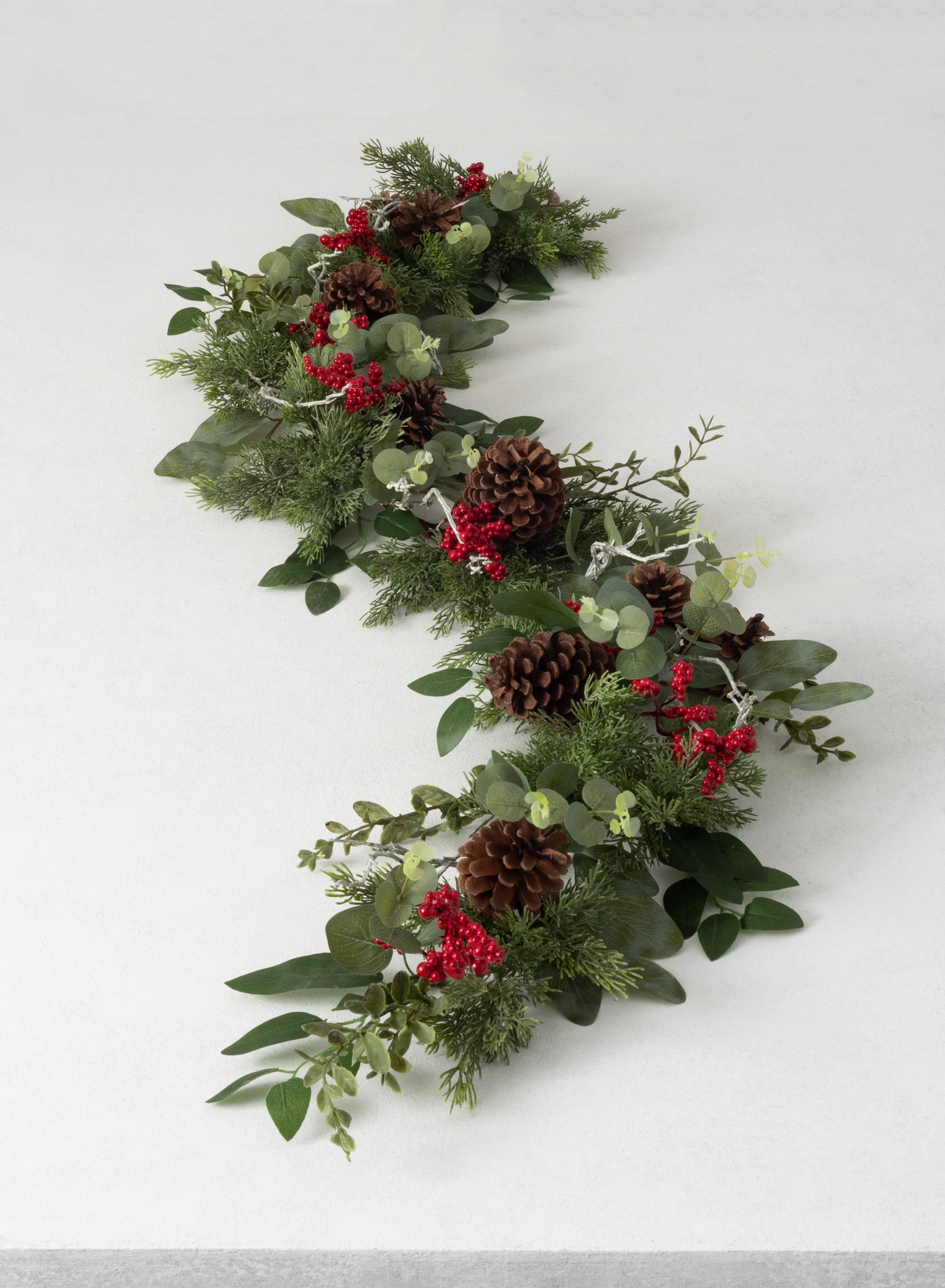 Sullivans 6' Pine & Berry Artificial Garland 72"L Green - Walmart.com