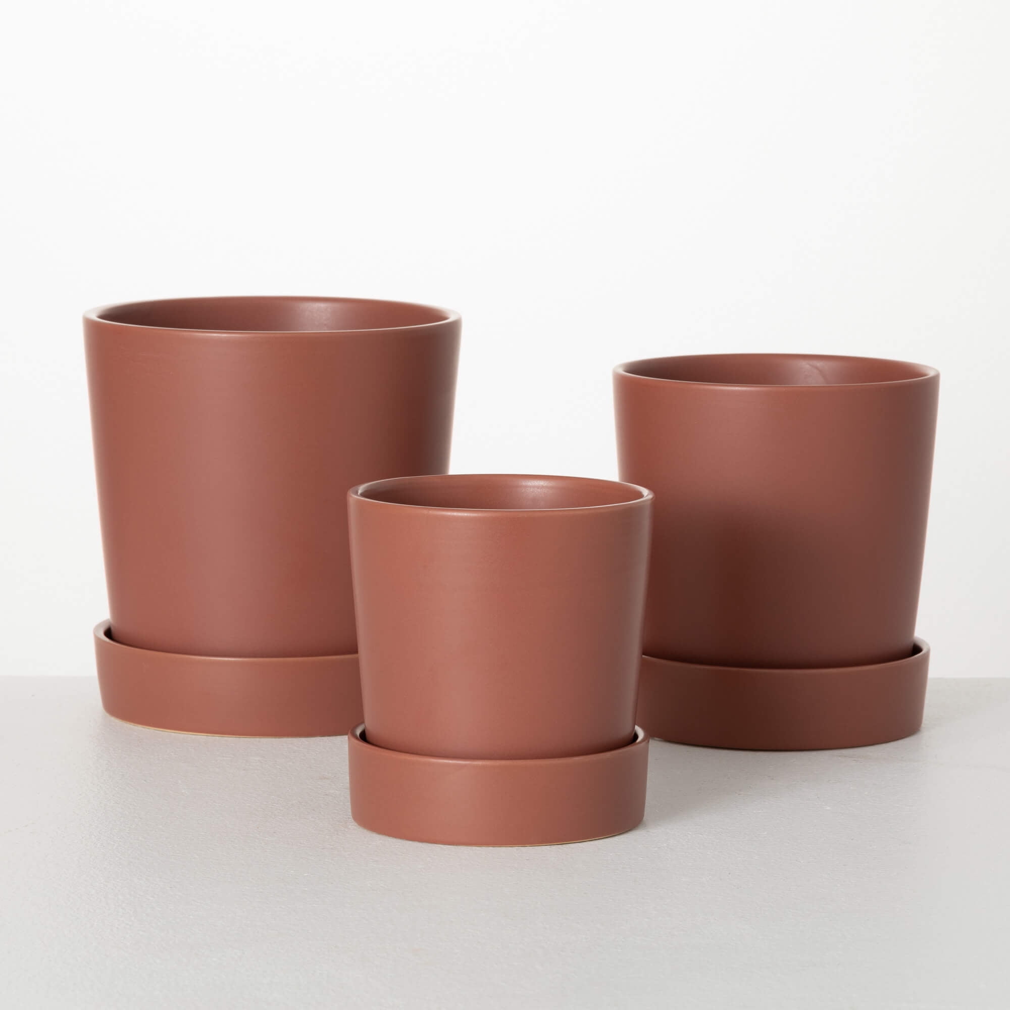 Sullivans 8.25", 7.25" & 6" Rust Planter With Saucer Set of 3, Ceramic ...