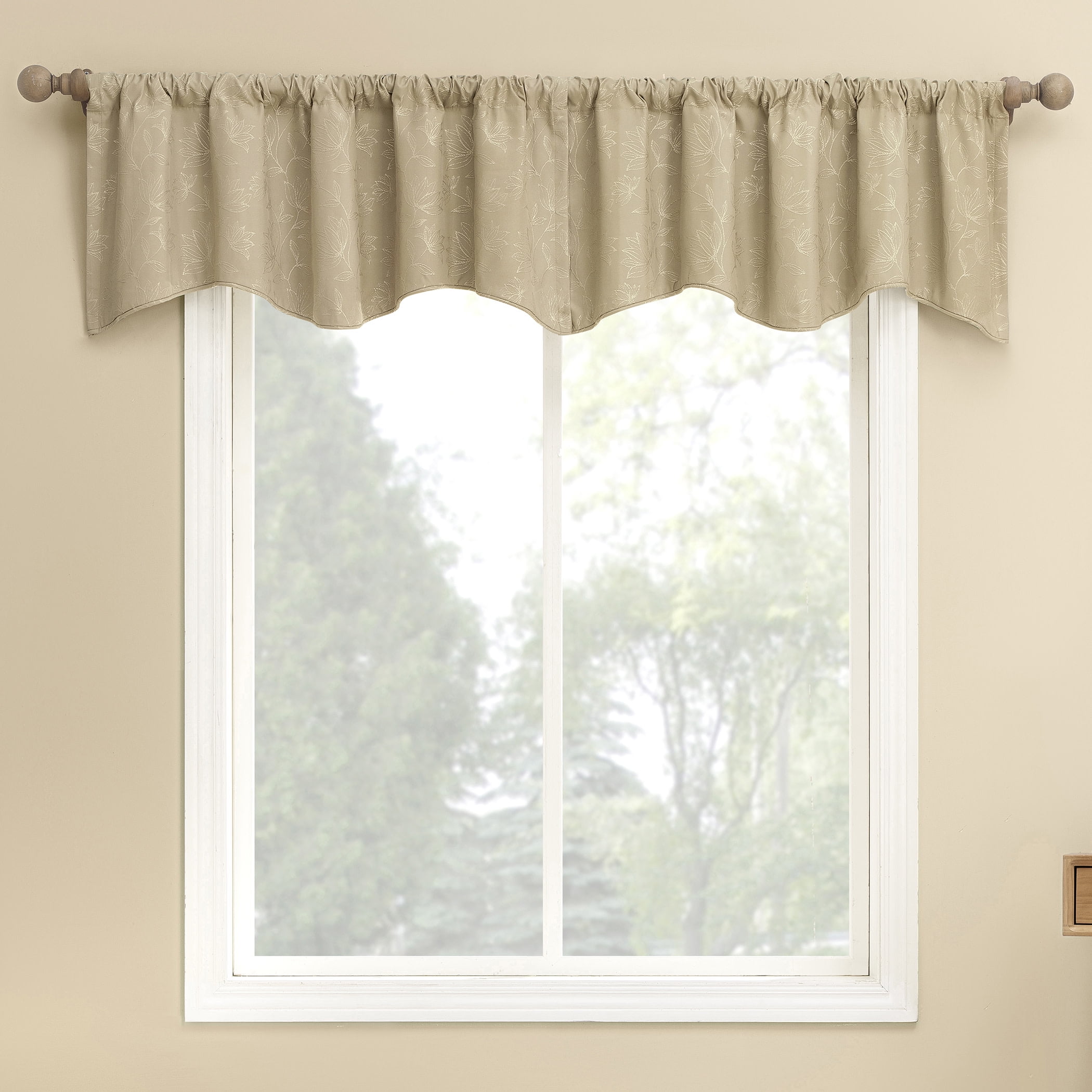 Sun Zero Bronte Floral Jacquard 100% Blackout Rod Pocket Curtain ...