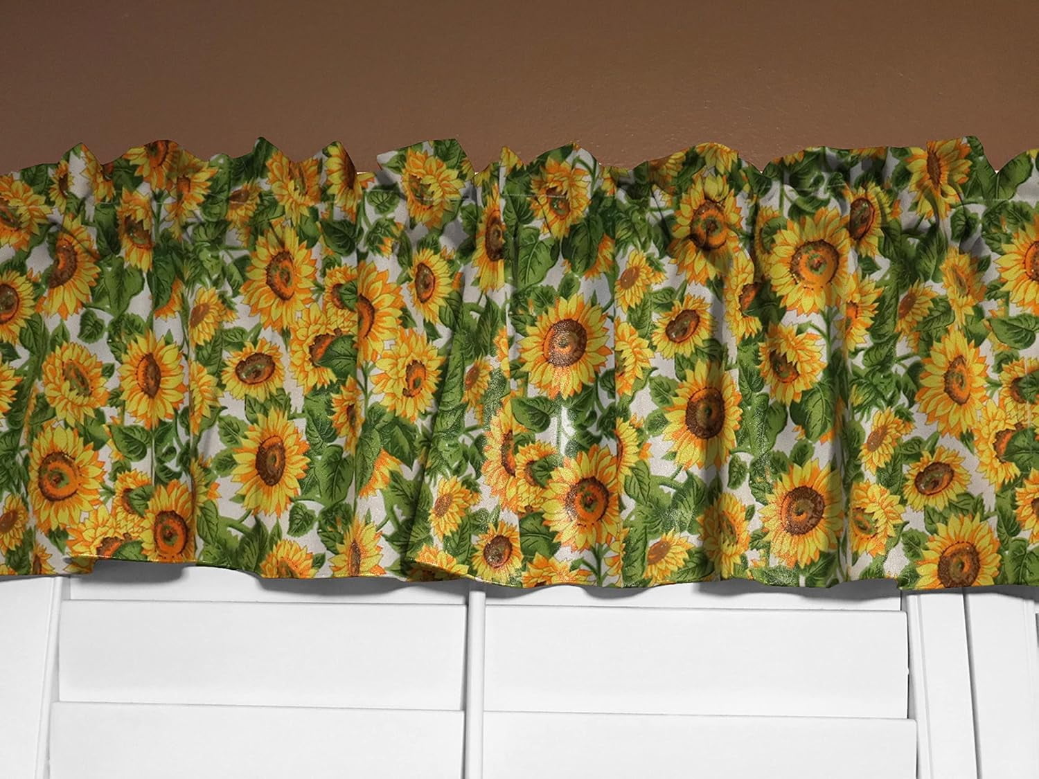 Sunflowers and Tavern Check Decorative Valance Window Home Décor ...