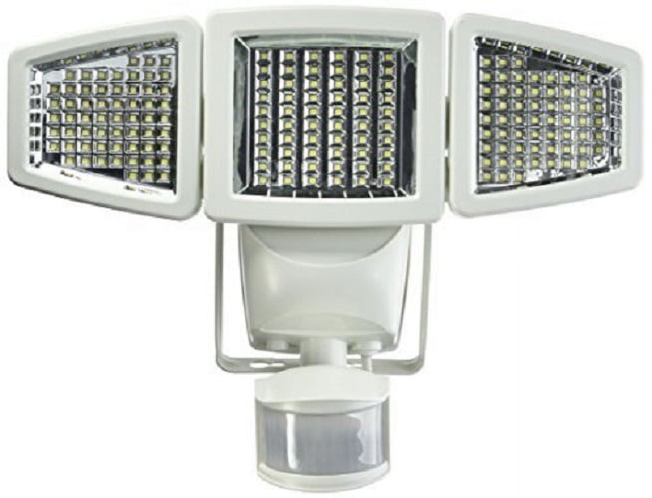 Sunforce Solar Motion Activated Security Light Triple Head 1300 Lumens ...