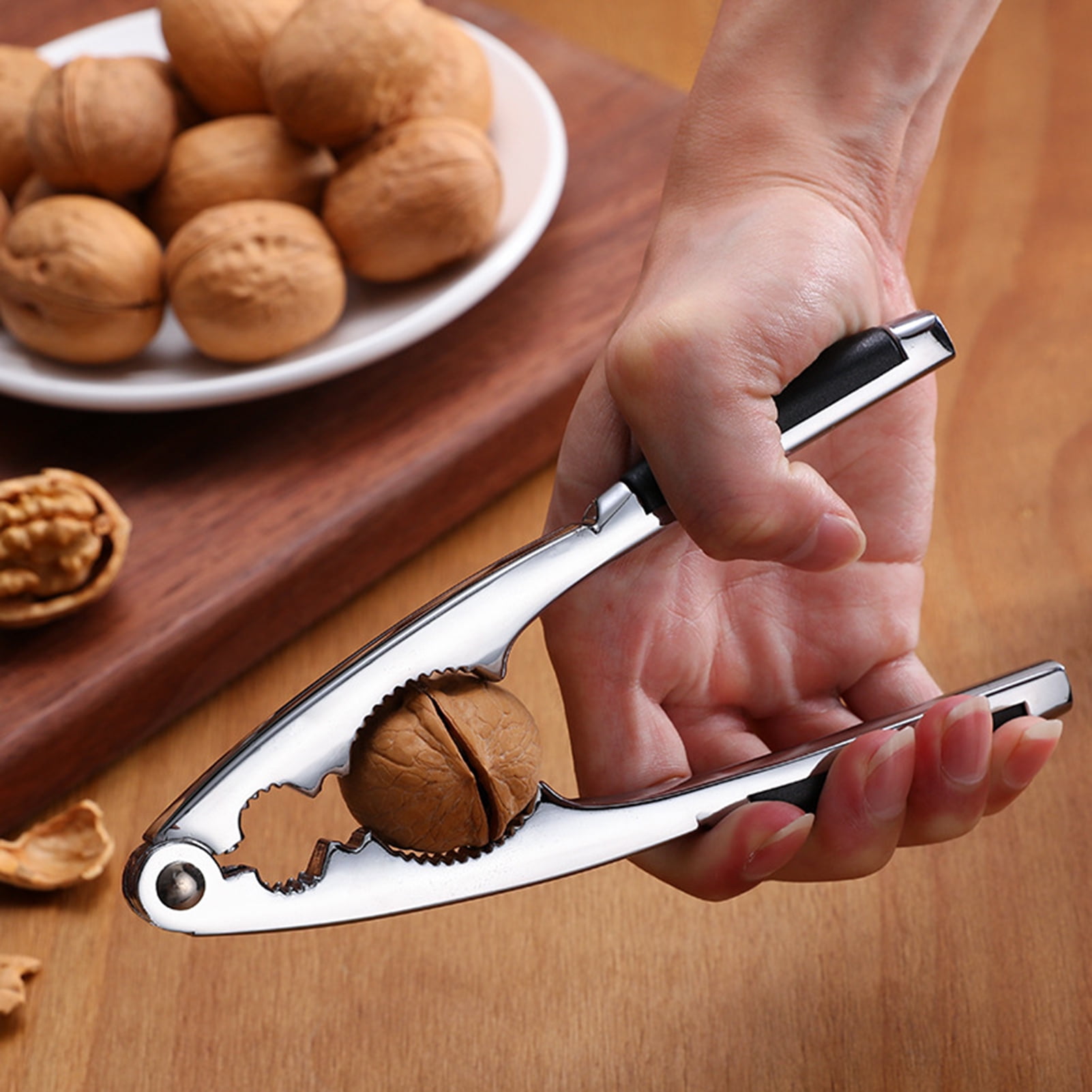 Sunjoy Tech Walnut Cracker Heavy-duty Zinc Alloy Nut Cracker Tool ...