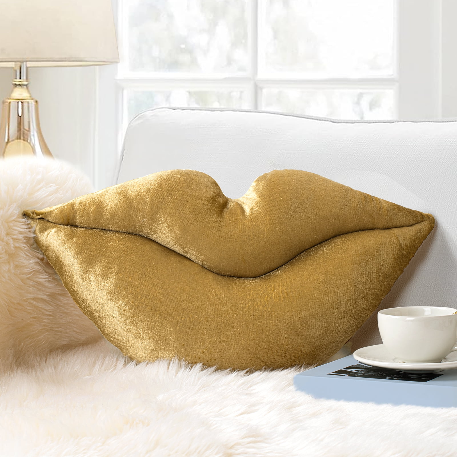 Sunlit 3D Lips Throw Pillows Smooth Soft Velvet Decorative Throw ...