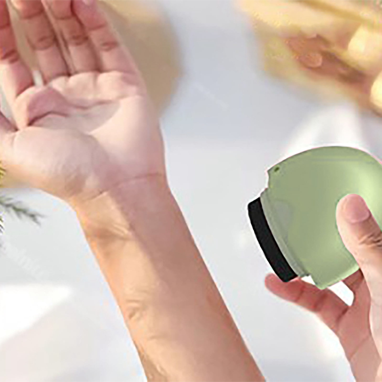 Sunscreen Applicator - Portable - BPA-Free Refillable Roll on Sponge ...