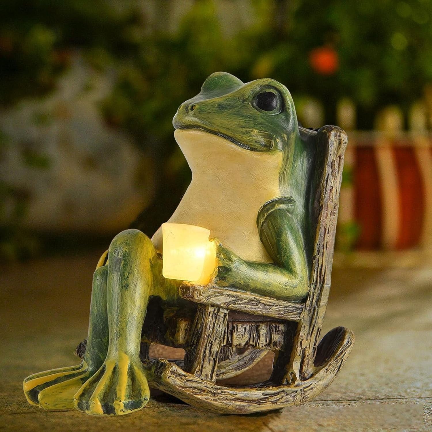 Supbessel Solar Frog Garden Statue, Outdoor Decor Figurine with Solar ...