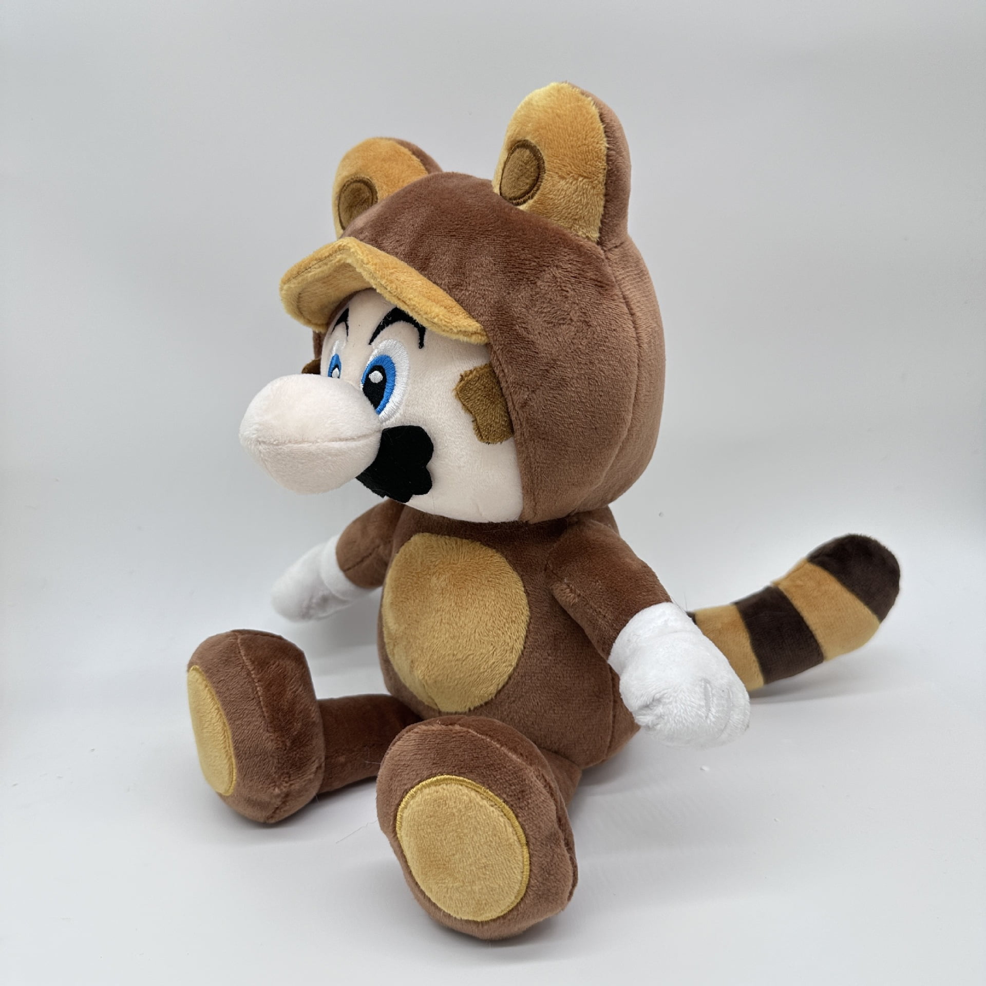 Super Mario Plush Raccoon Tanooki Mario - Walmart.com
