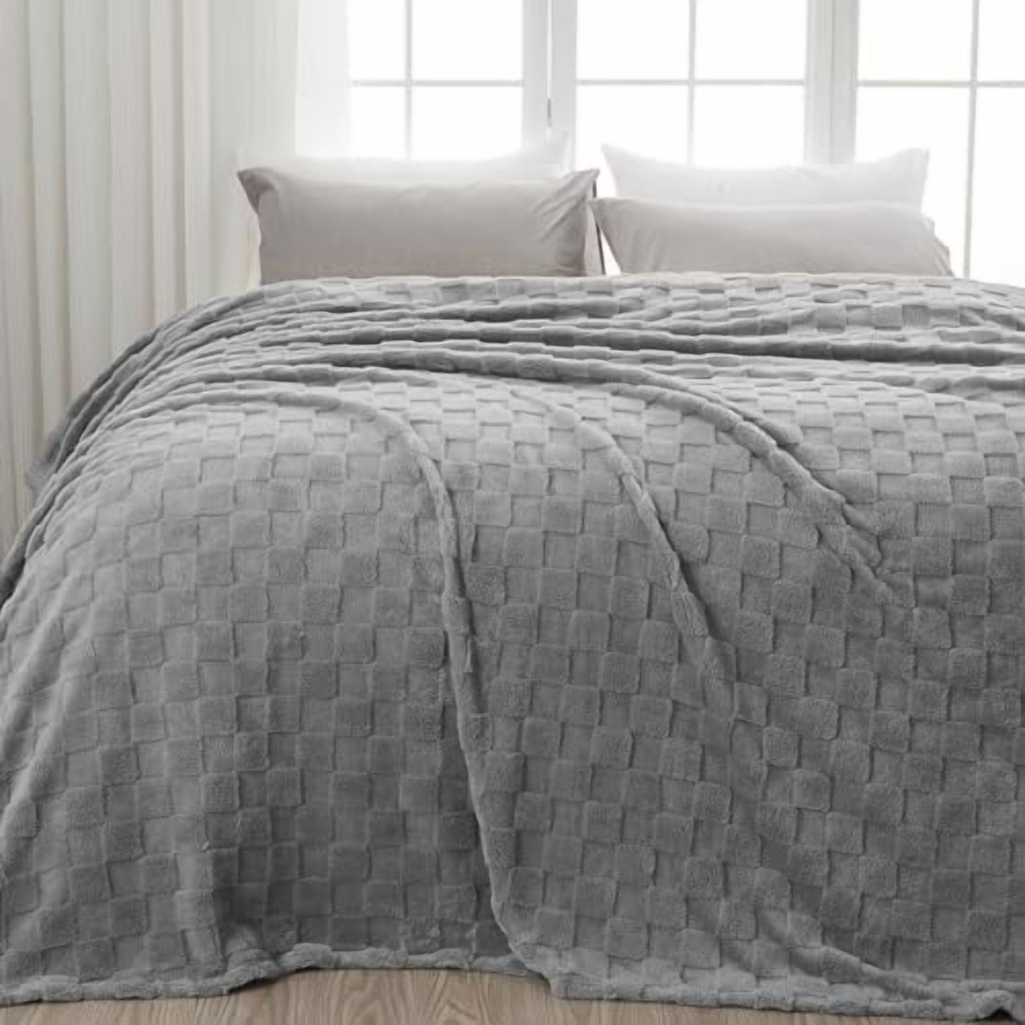Super Soft Queen Blanket Grey Premium Silky Flannel Fleece 3D Checkered ...