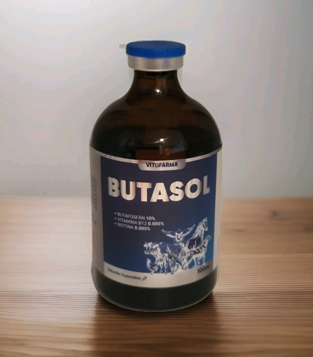 Super Vitamin (Butasol) Para Gallos/Cambio De Pluma/Catosal Liquid 100 ...