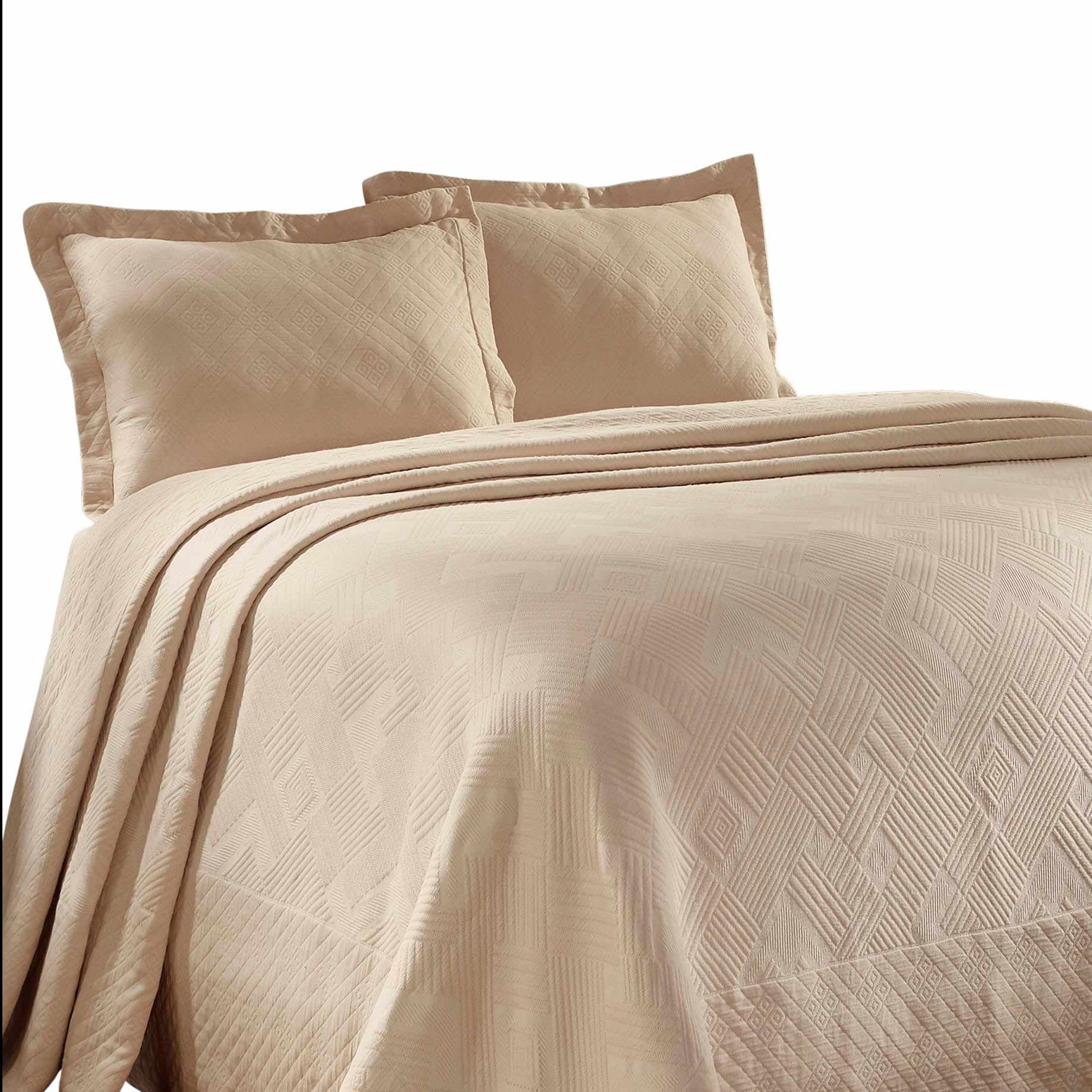 Superior 100% Cotton Geometric Fret Scalloped Bedspread Set Bisque ...