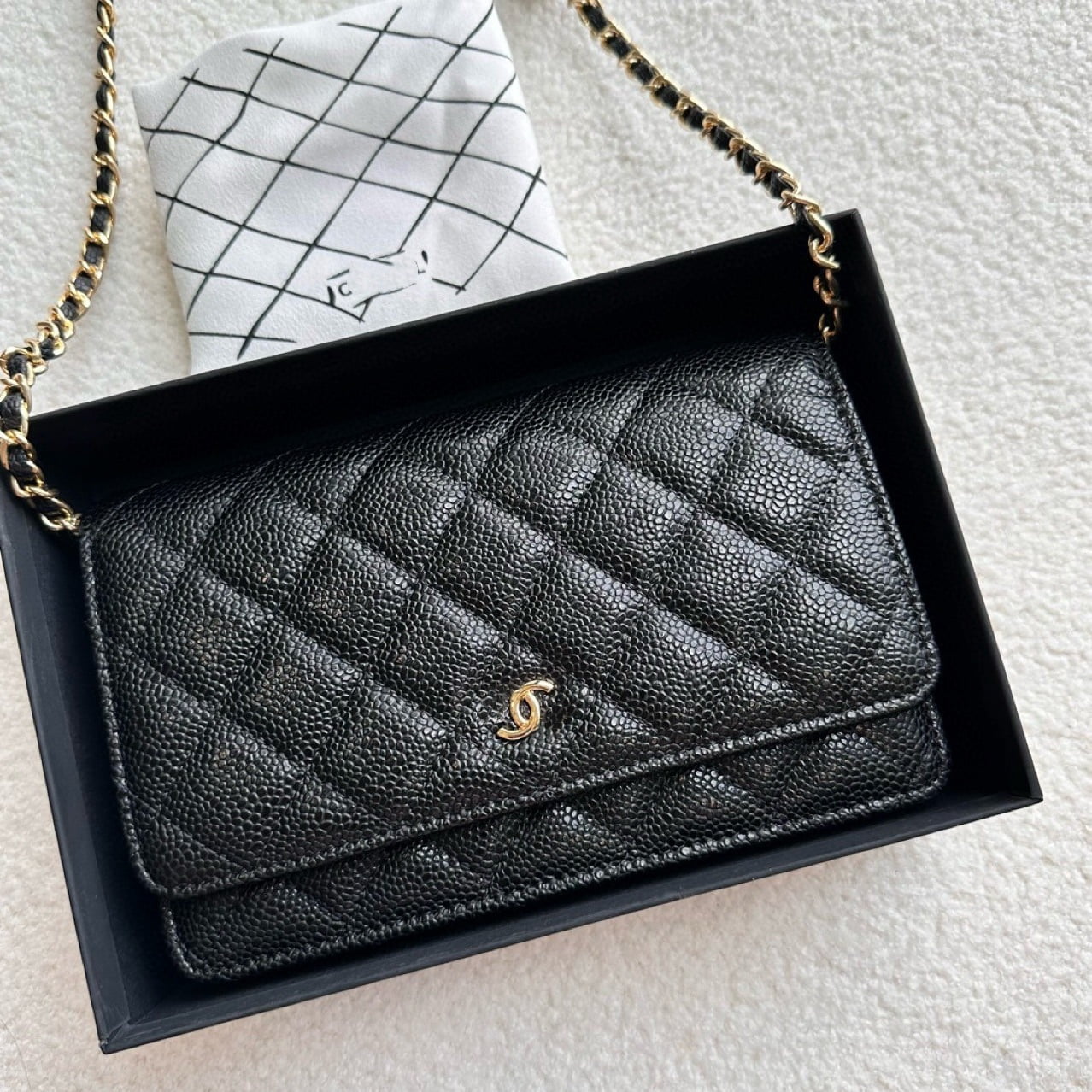 Superior Sense Small Fragrance Chain Crossbody Bag, Woc Rich Bag ...