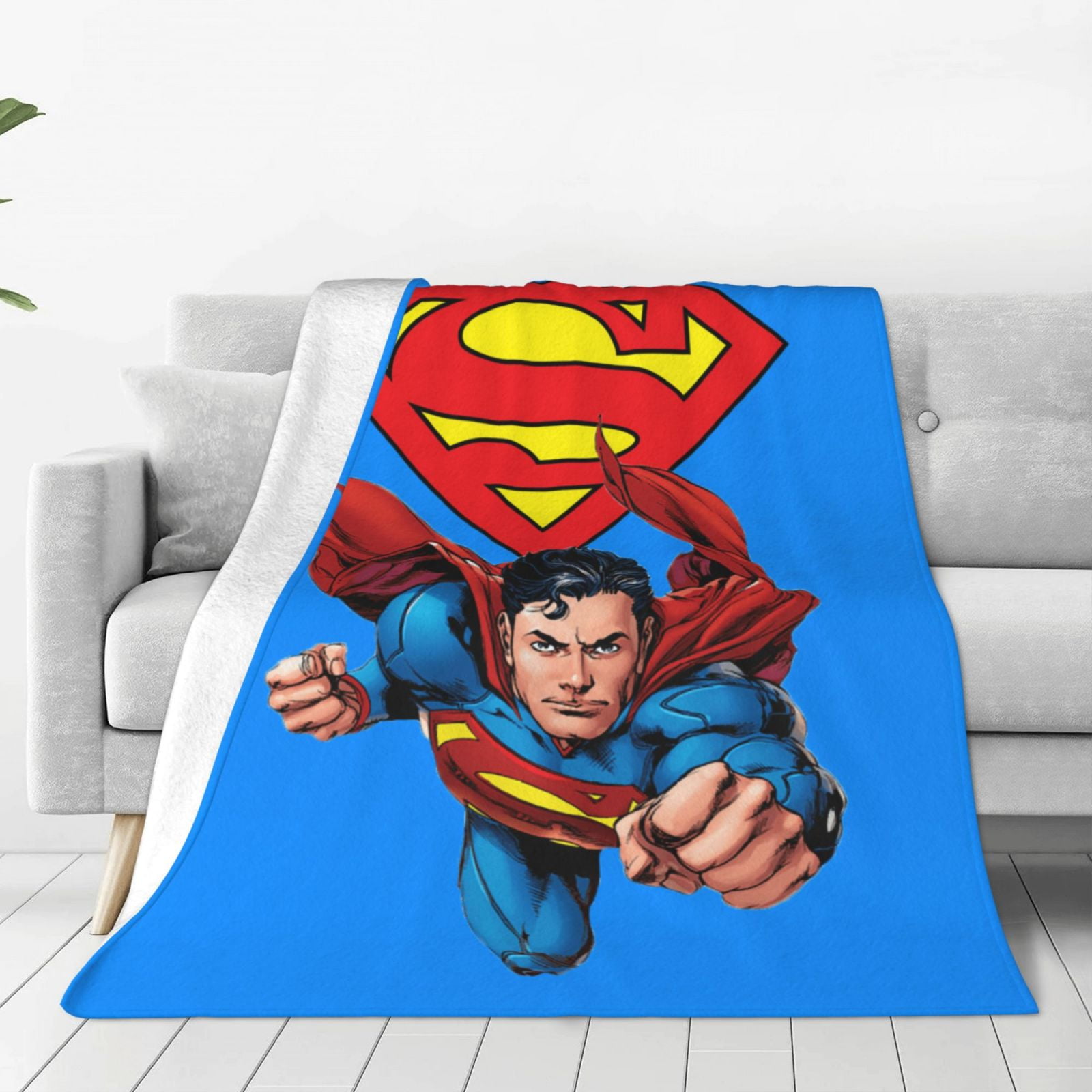 Superman soft anti-pilling blanket with a full single print design.Made ...