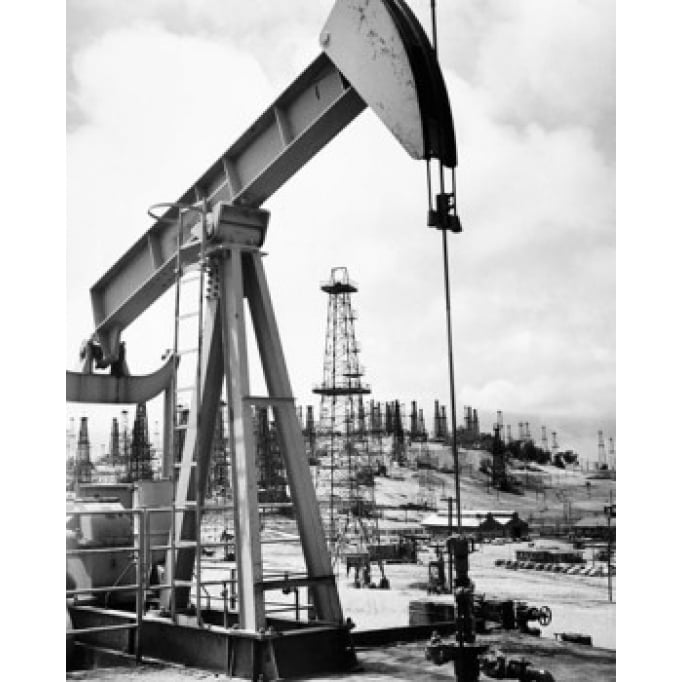 Superstock SAL2555057 Oil Rig Drilling for An Oil Well California USA ...