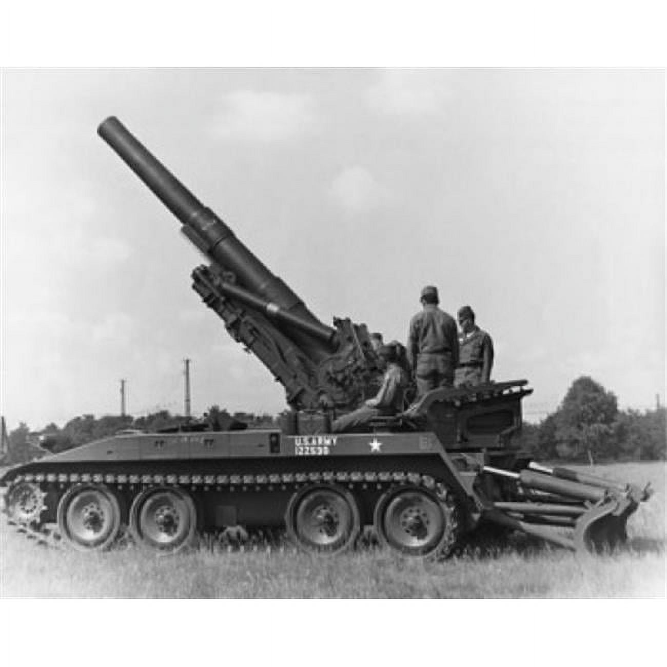 Superstock SAL2556251 Three Soldiers On A Howitzer 8 Inch Self ...