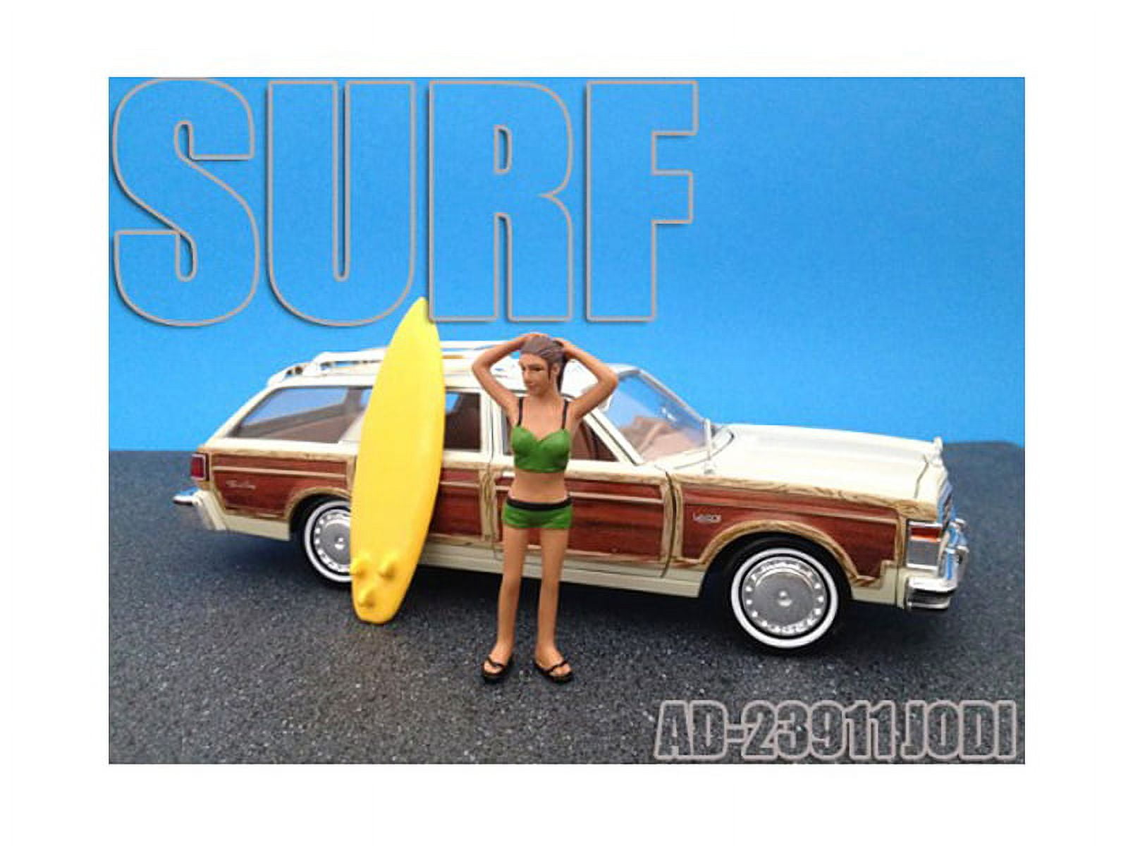 Surfer Jodi Figurine for 1/24 Scale Models by American Diorama ...