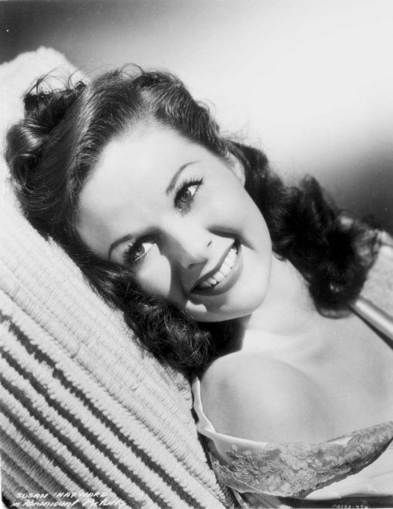 Susan Hayward smiling Posed Photo Print (24 x 30) - Walmart.com